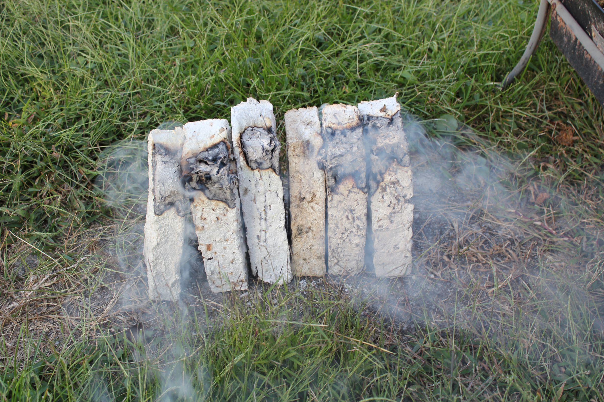 Fire Briquette Burn Tests : 3 Steps - Instructables
