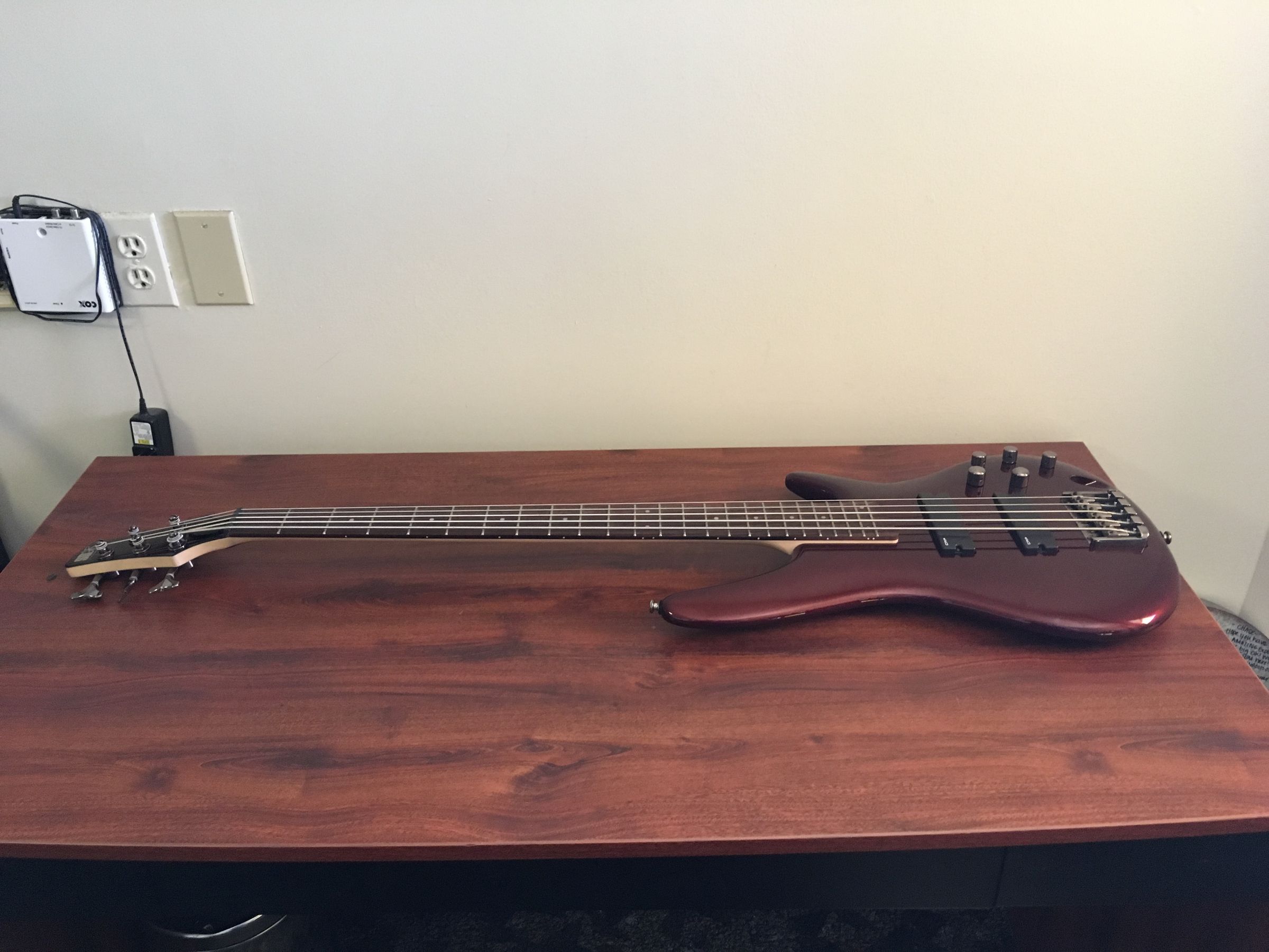 Changing a Bass String : 3 Steps - Instructables