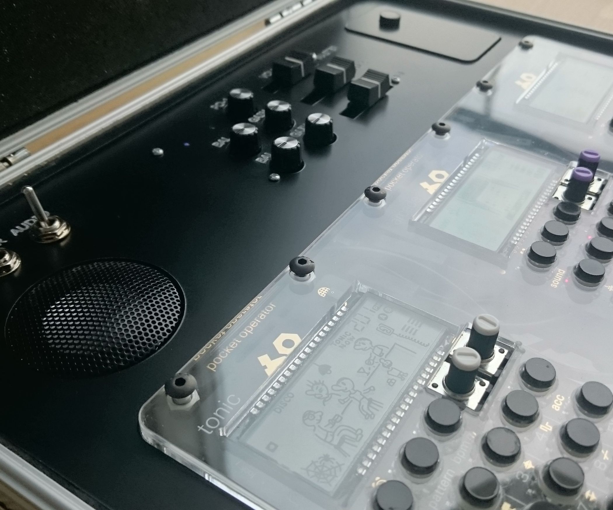 Pocket Synth Briefcase V2 : 7 Steps (with Pictures) - Instructables