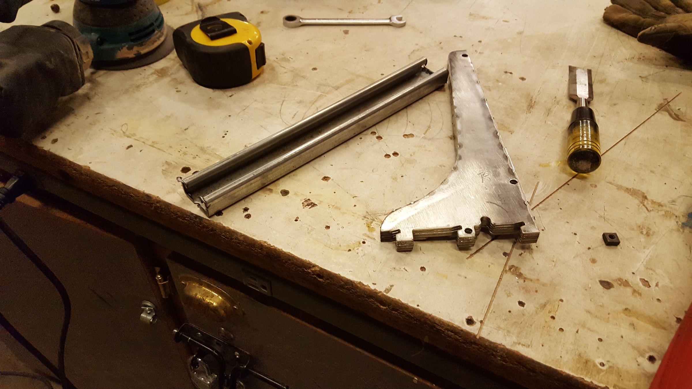 Steady Rest for Wood Lathe : 11 Steps (with Pictures) - Instructables