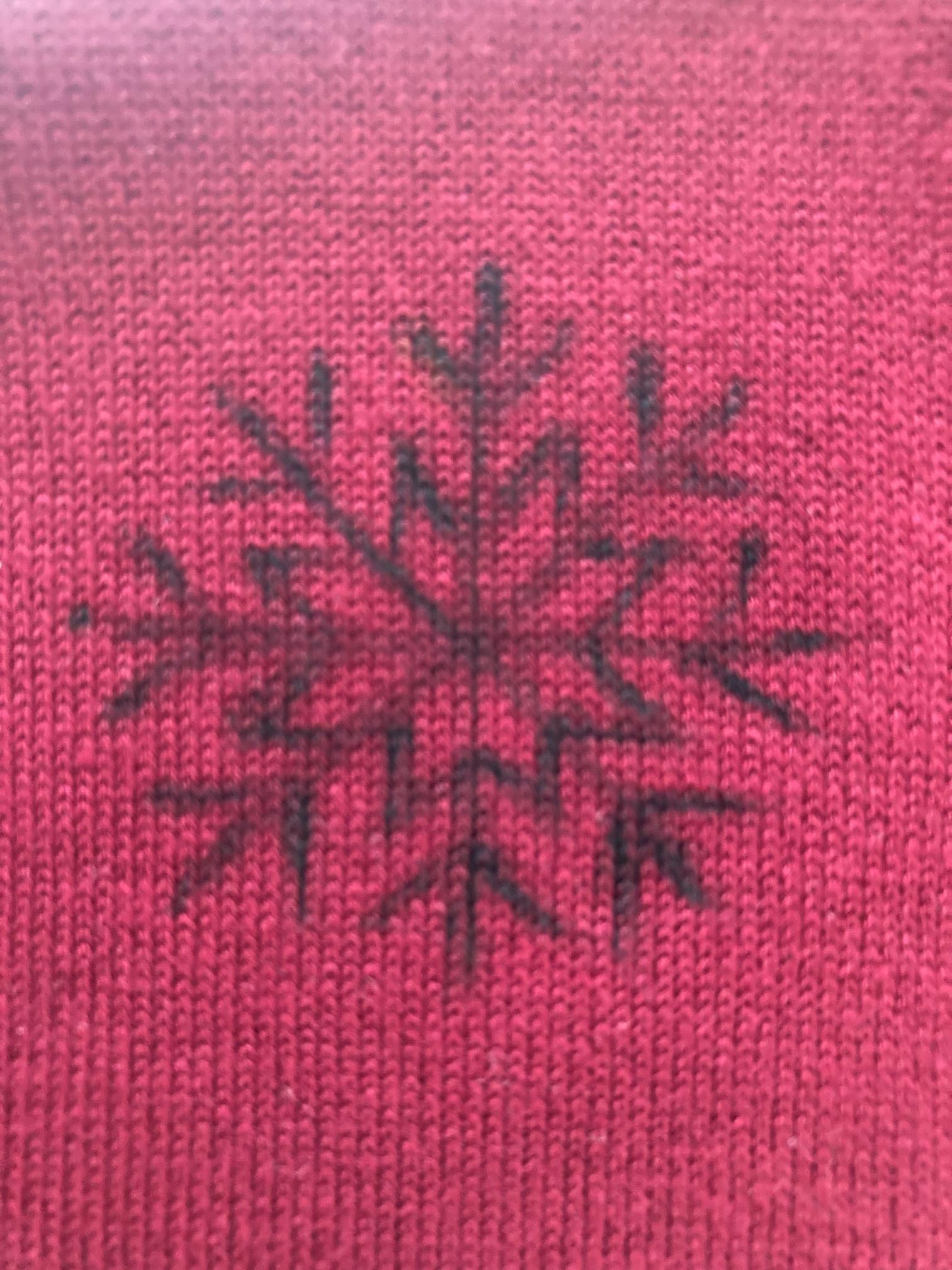 Snowflakes Embroidery on Sweater : 5 Steps (with Pictures) - Instructables