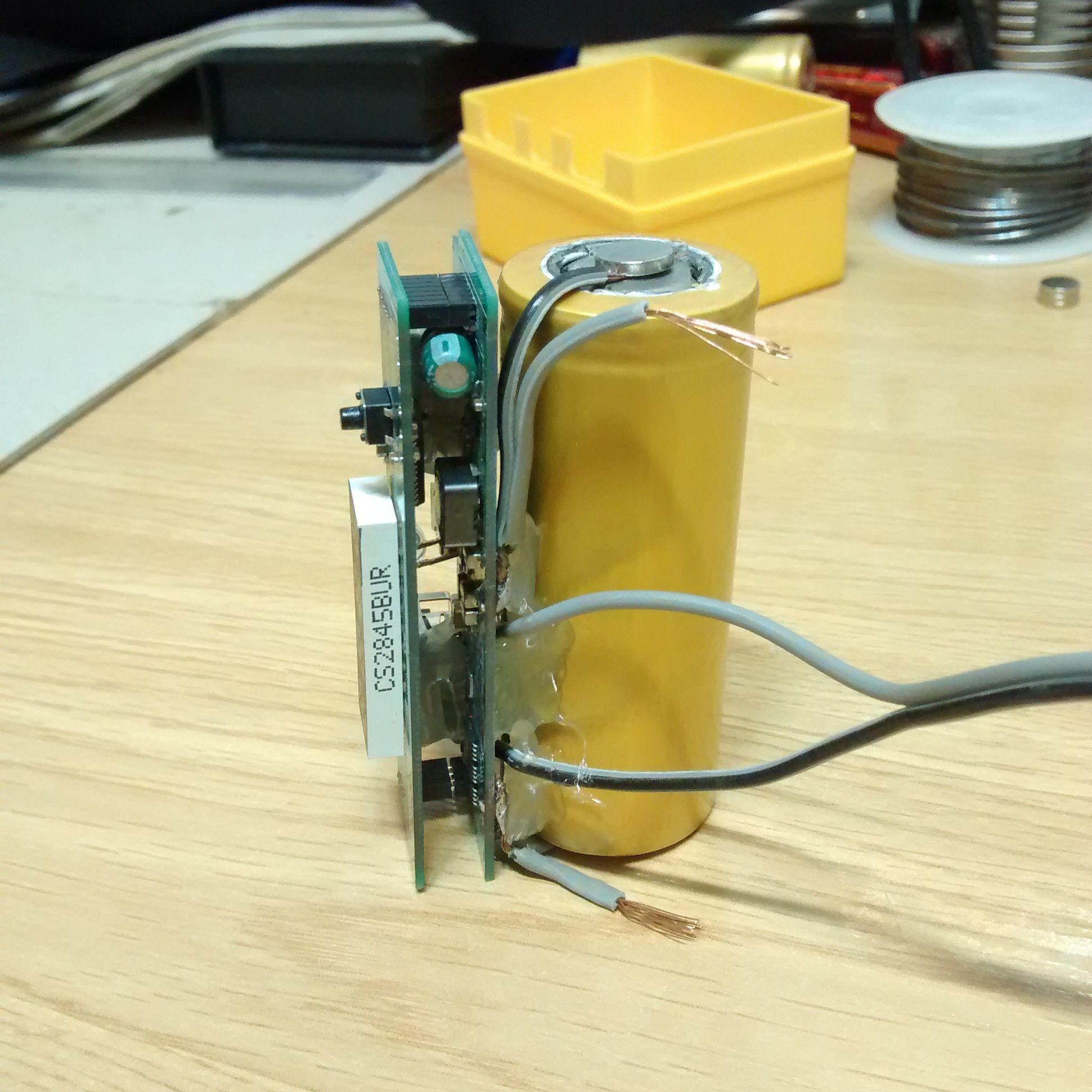 5 $ Solar Power Bank From Recycled Laptop Battery : 5 Steps (with ...