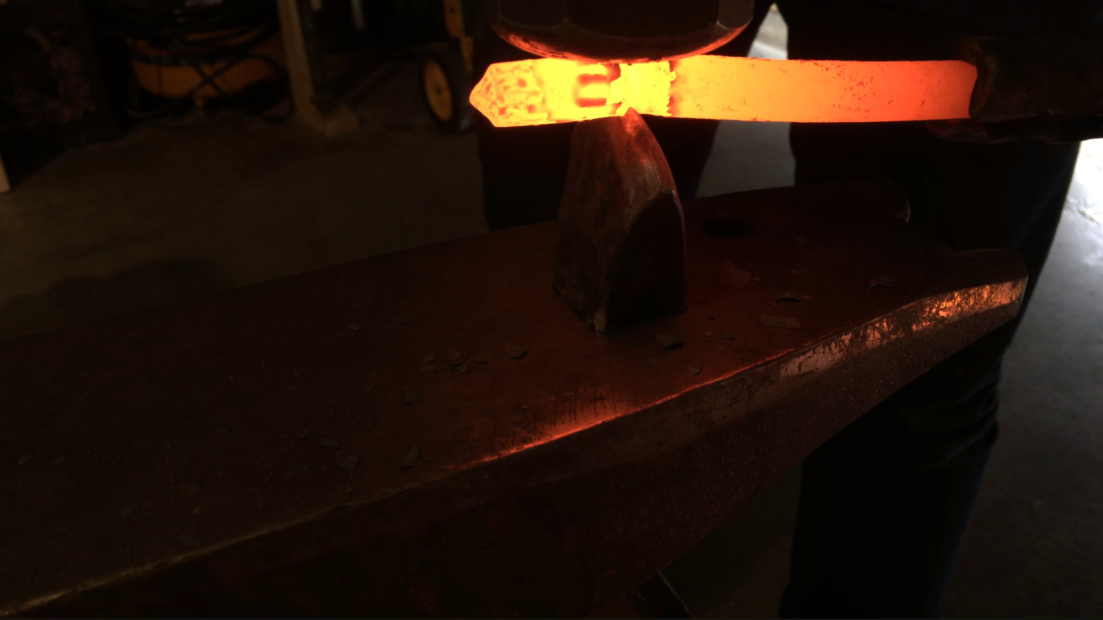 HAND FORGED Cold Chisel, From a Rusty Old Coil Spring : 10 Steps (with ...