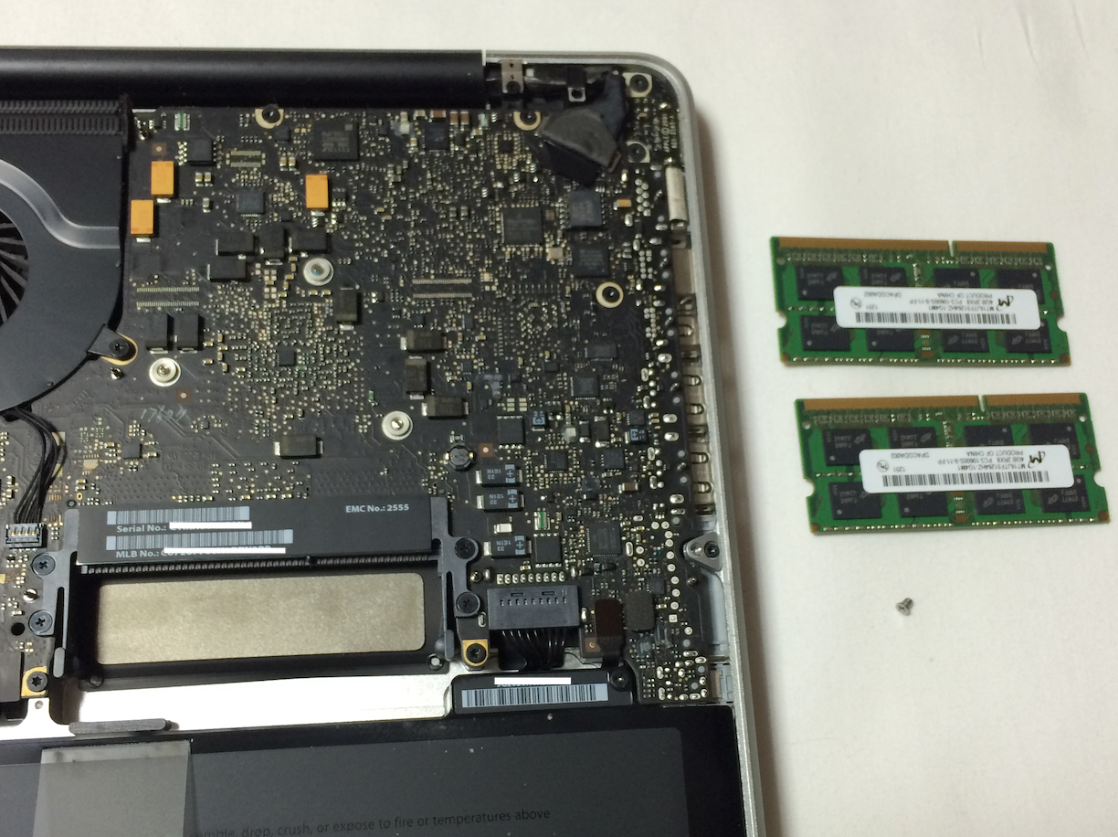 How To: MacBook Pro Late 2011 Memory Upgrade - 16GB (2 X 8GB) : 6 Steps ...