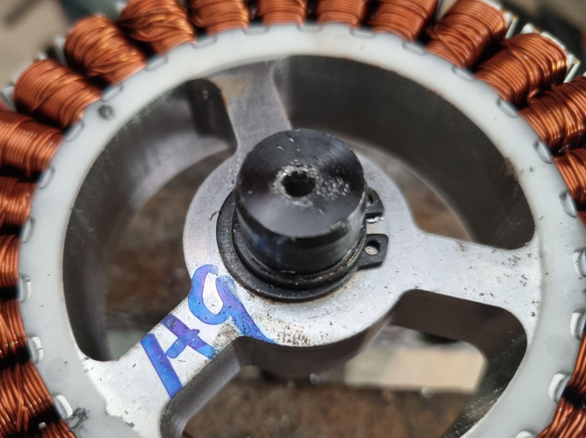 50 Bucks Direct Drive Wheel Base From a Hoverboard : 9 Steps ...