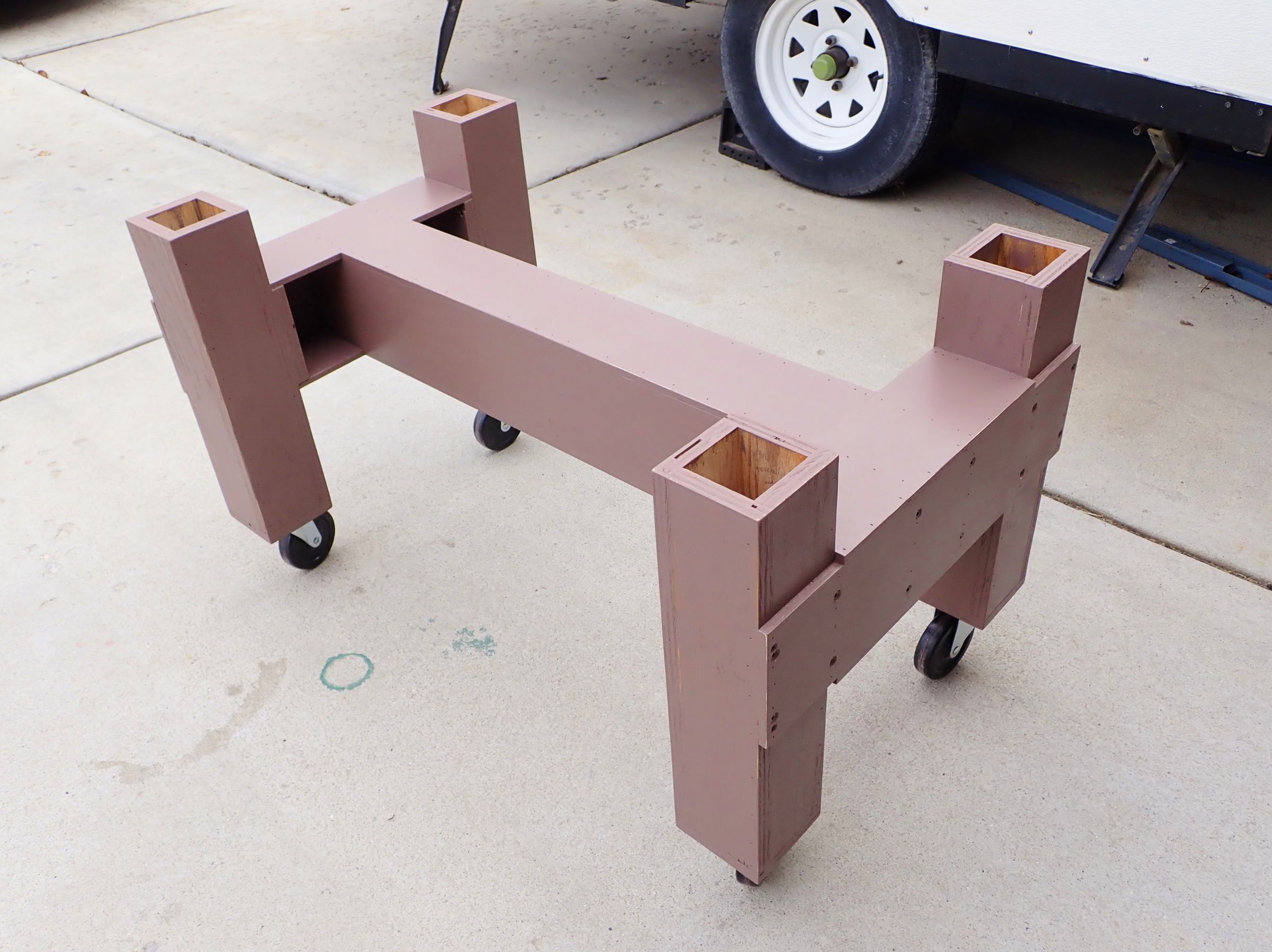 Make an Adjustable-Height Table With a Car Jack : 16 Steps (with ...