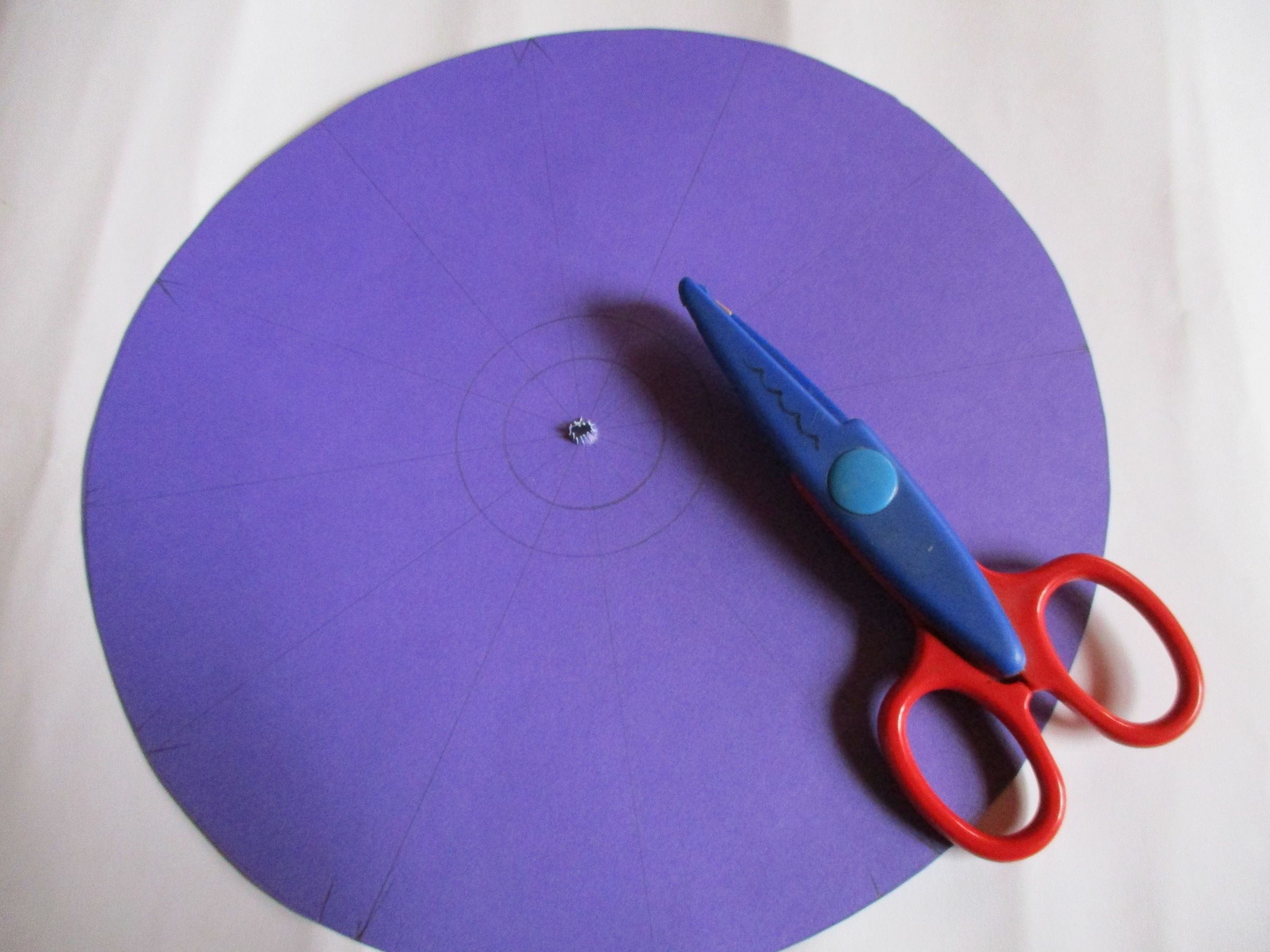 Paper Turbine & Silhouette Projector Machine : 4 Steps - Instructables