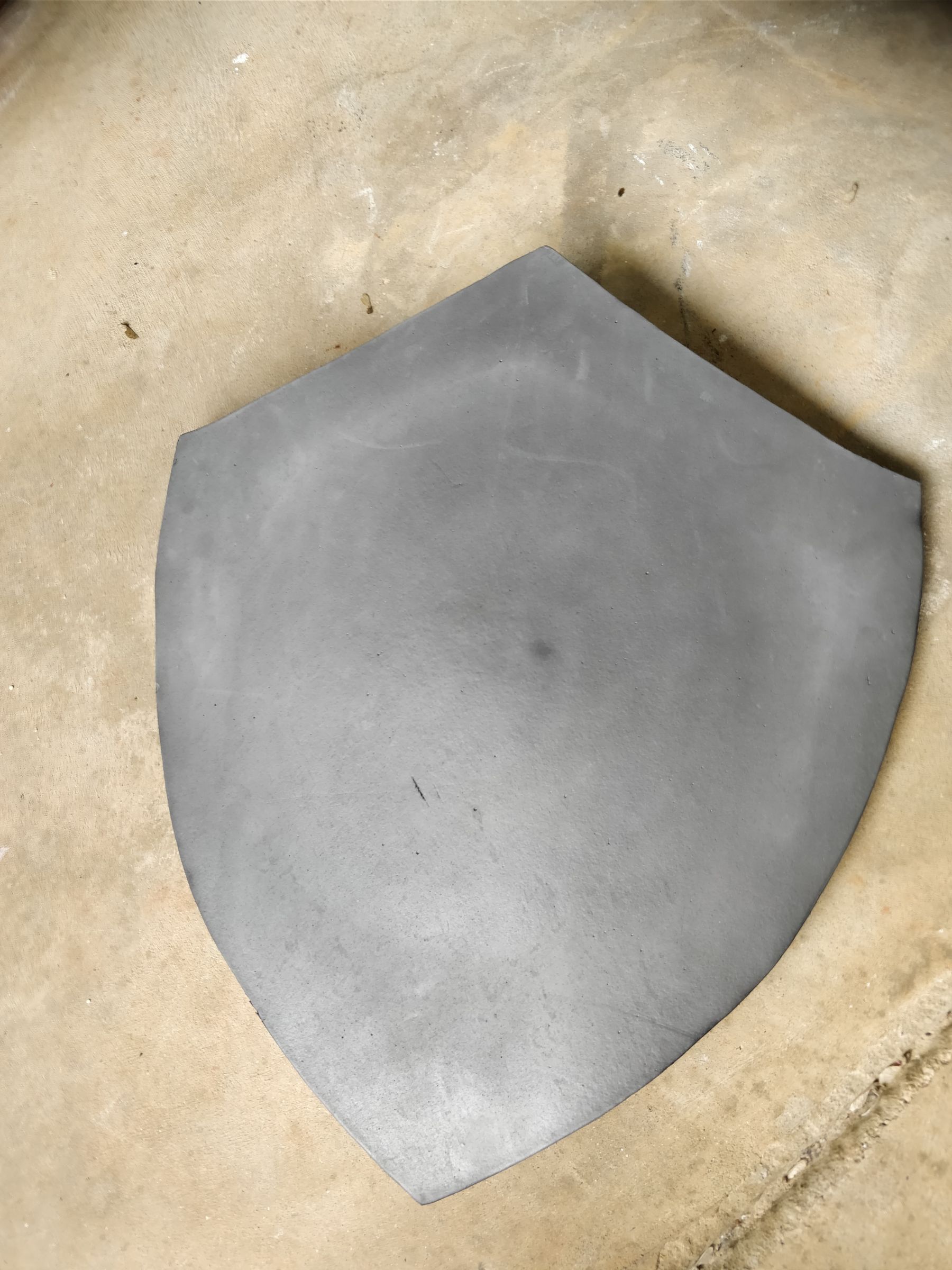 Legend of Zelda Hylian Shield : 7 Steps (with Pictures) - Instructables