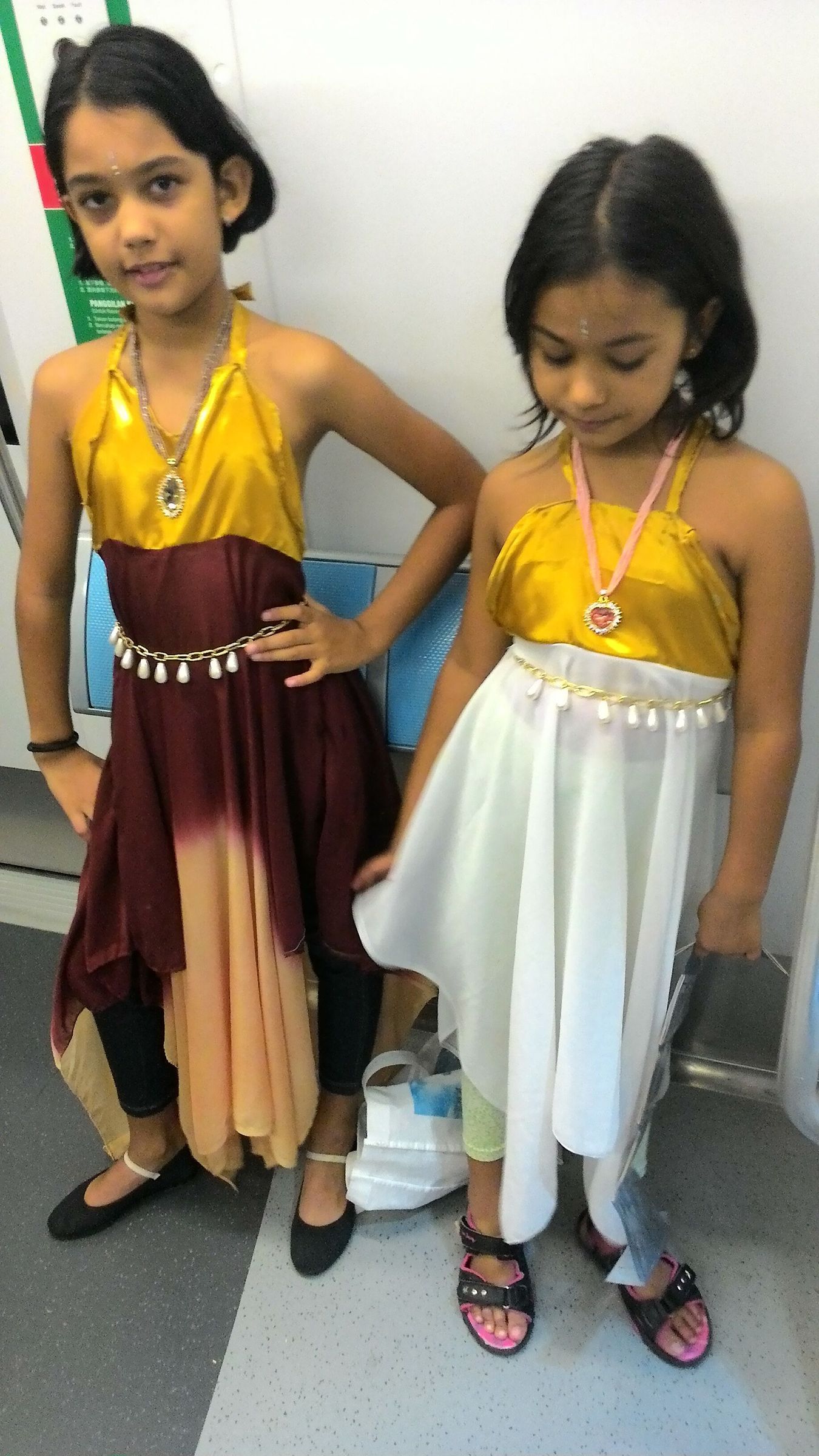 Fast Semi Classical Dance Costume : 4 Steps - Instructables