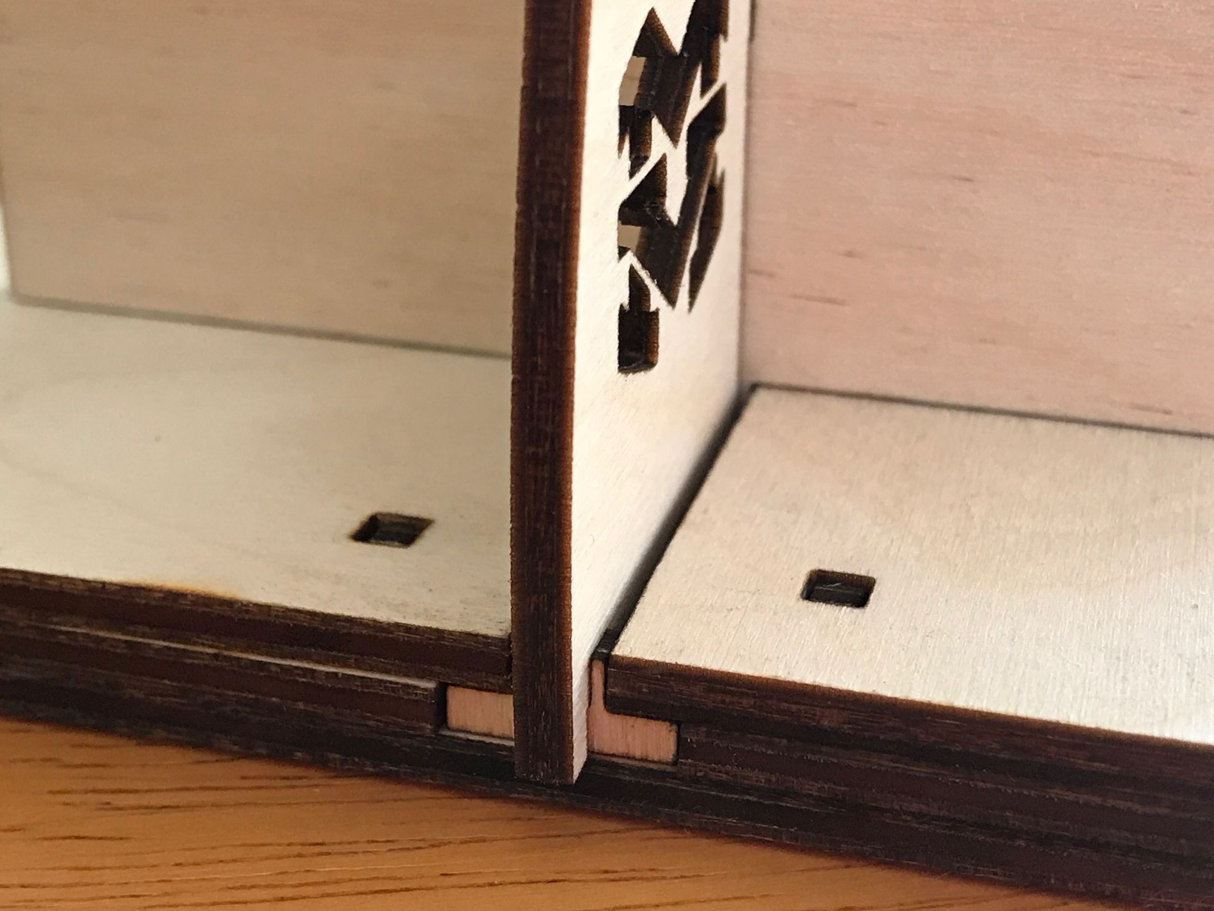 Shelfomatic (Bookshelf With Adjustable, In-rail Bookends) : 12 Steps ...