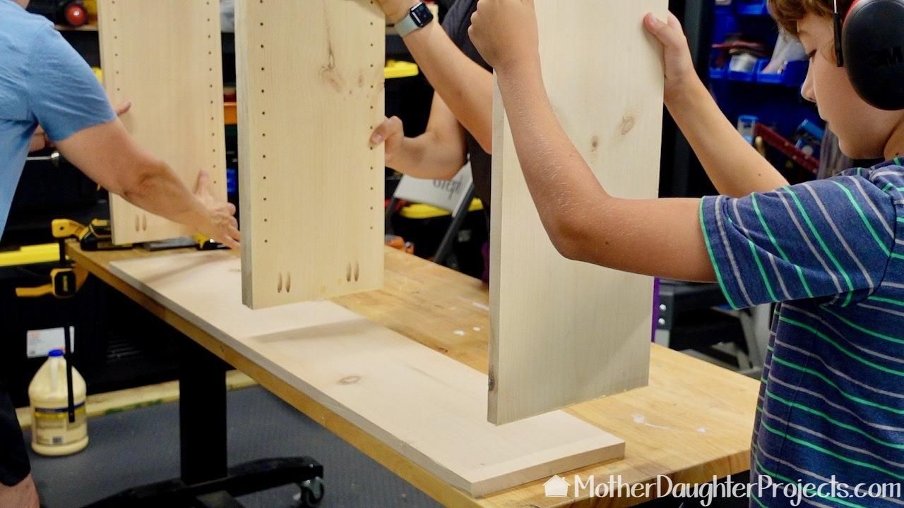 How Make a Basic Beginner Bookcase : 5 Steps (with Pictures) - Instructables