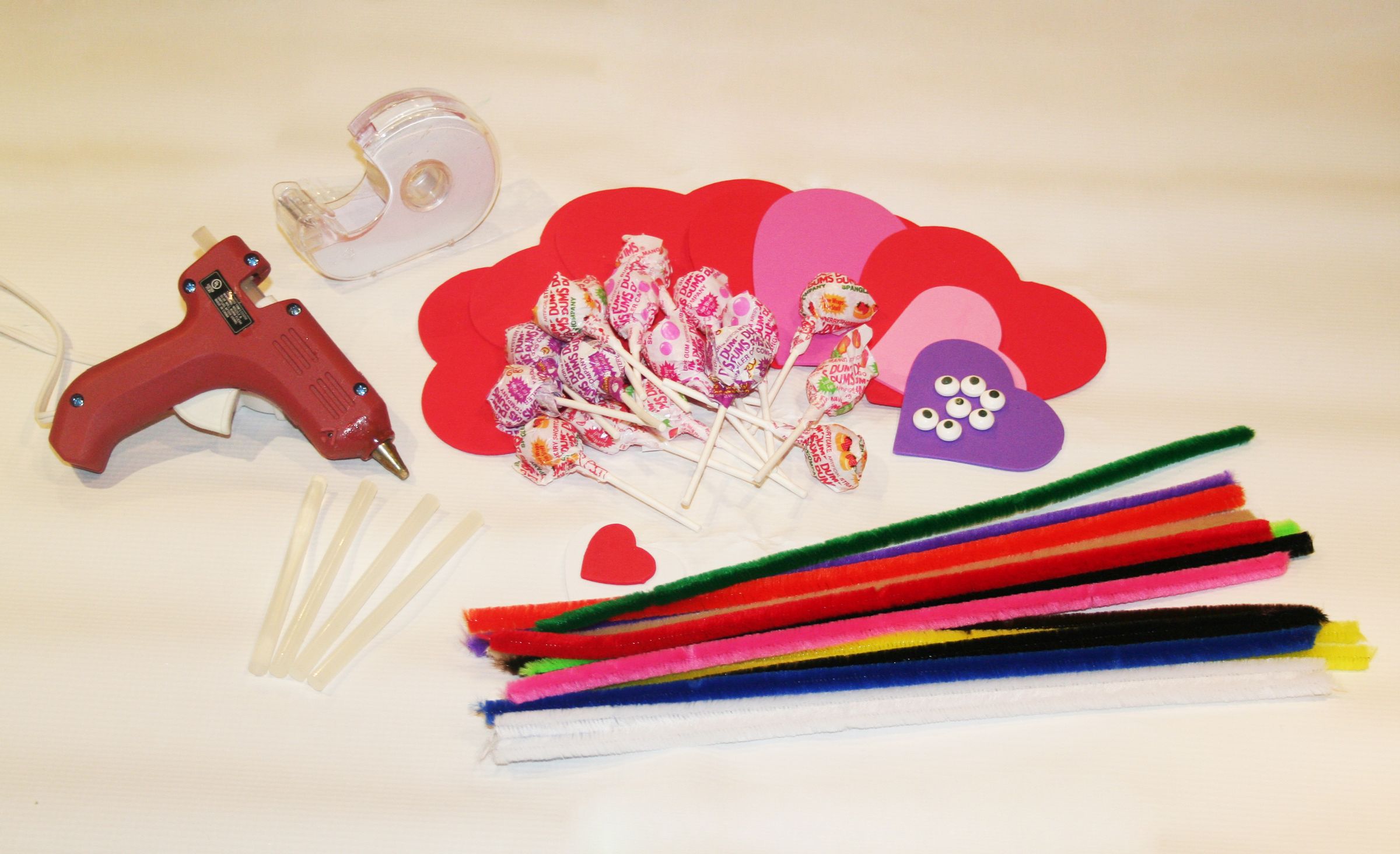 Valentine's Day Candy Treat Bags : 4 Steps - Instructables