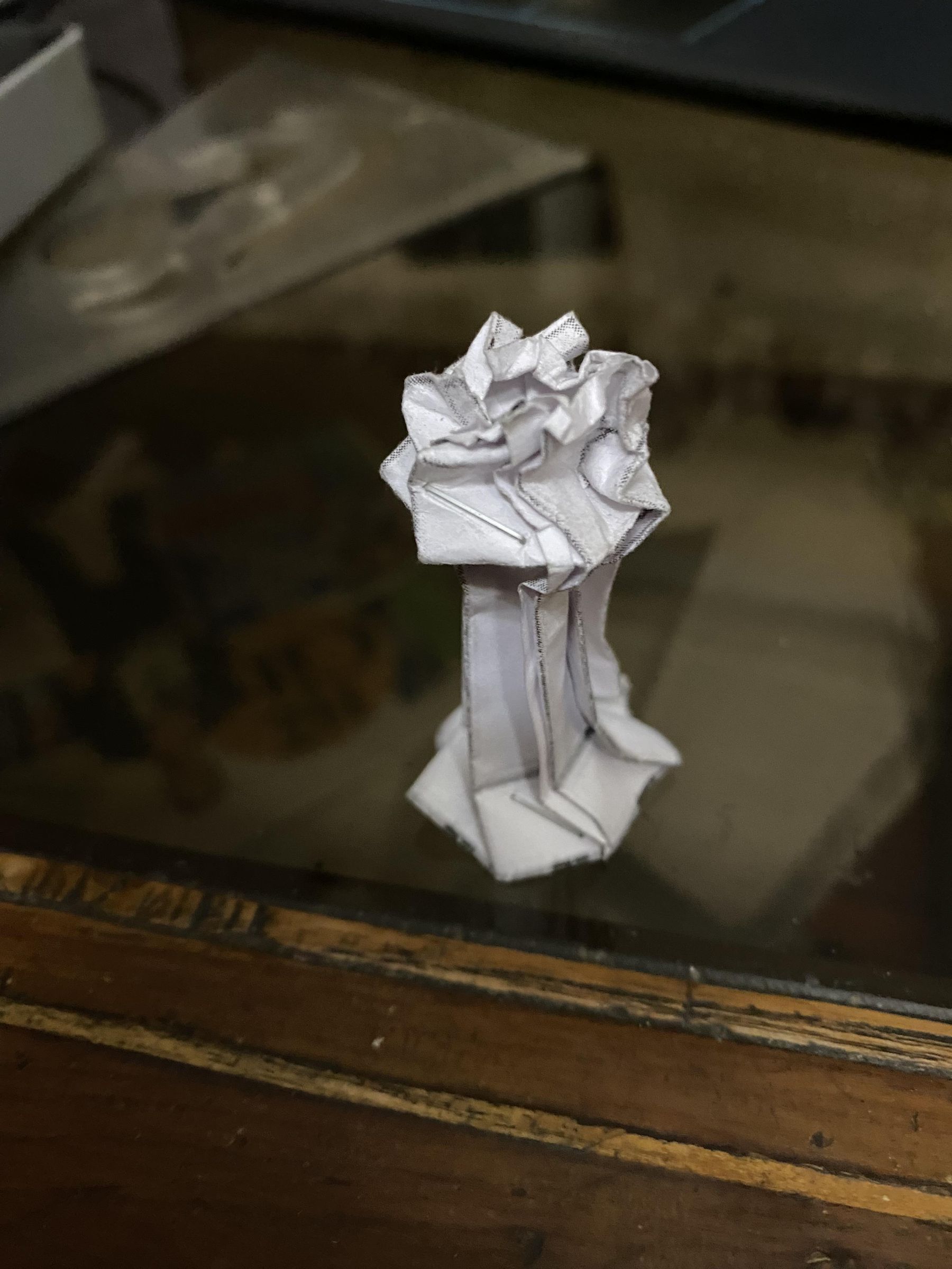 Origami Pleated Chess King and Queen : 6 Steps - Instructables