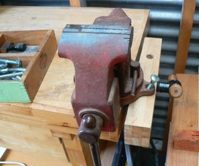 Easily Removable Vise - Instructables