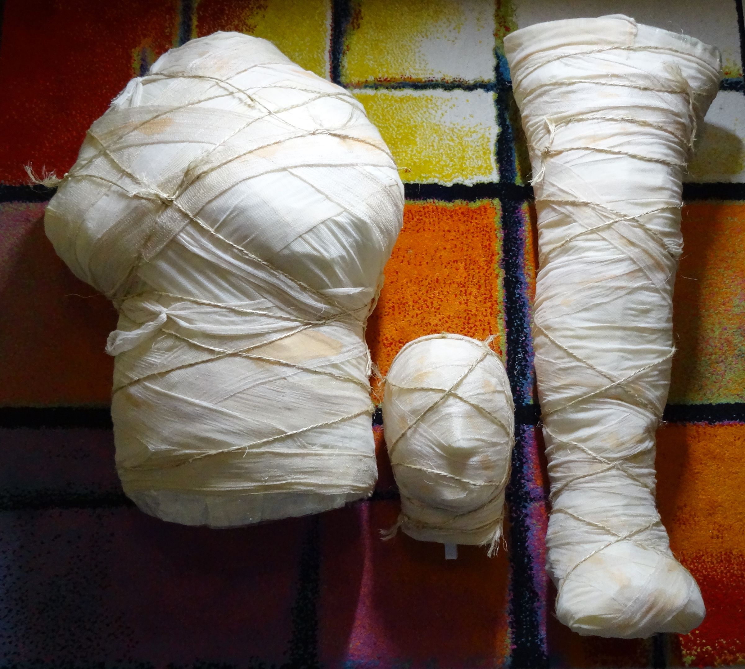 DIY Partable & Portable Mummy : 7 Steps (with Pictures) - Instructables