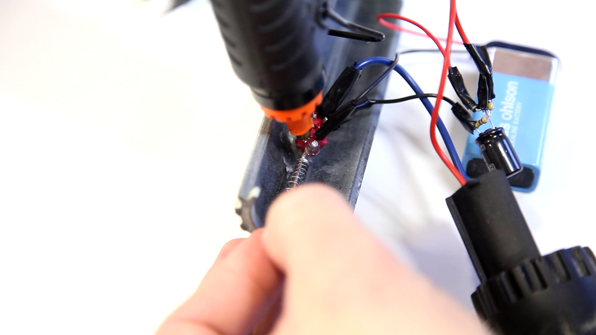 "Worlds Simplest" Neuralizer-build (Men in Black Memory Eraser) : 10 ...