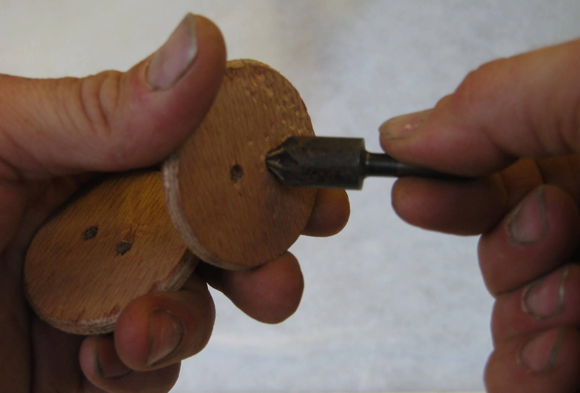 Outrigger Lashing Buttons : 8 Steps (with Pictures) - Instructables