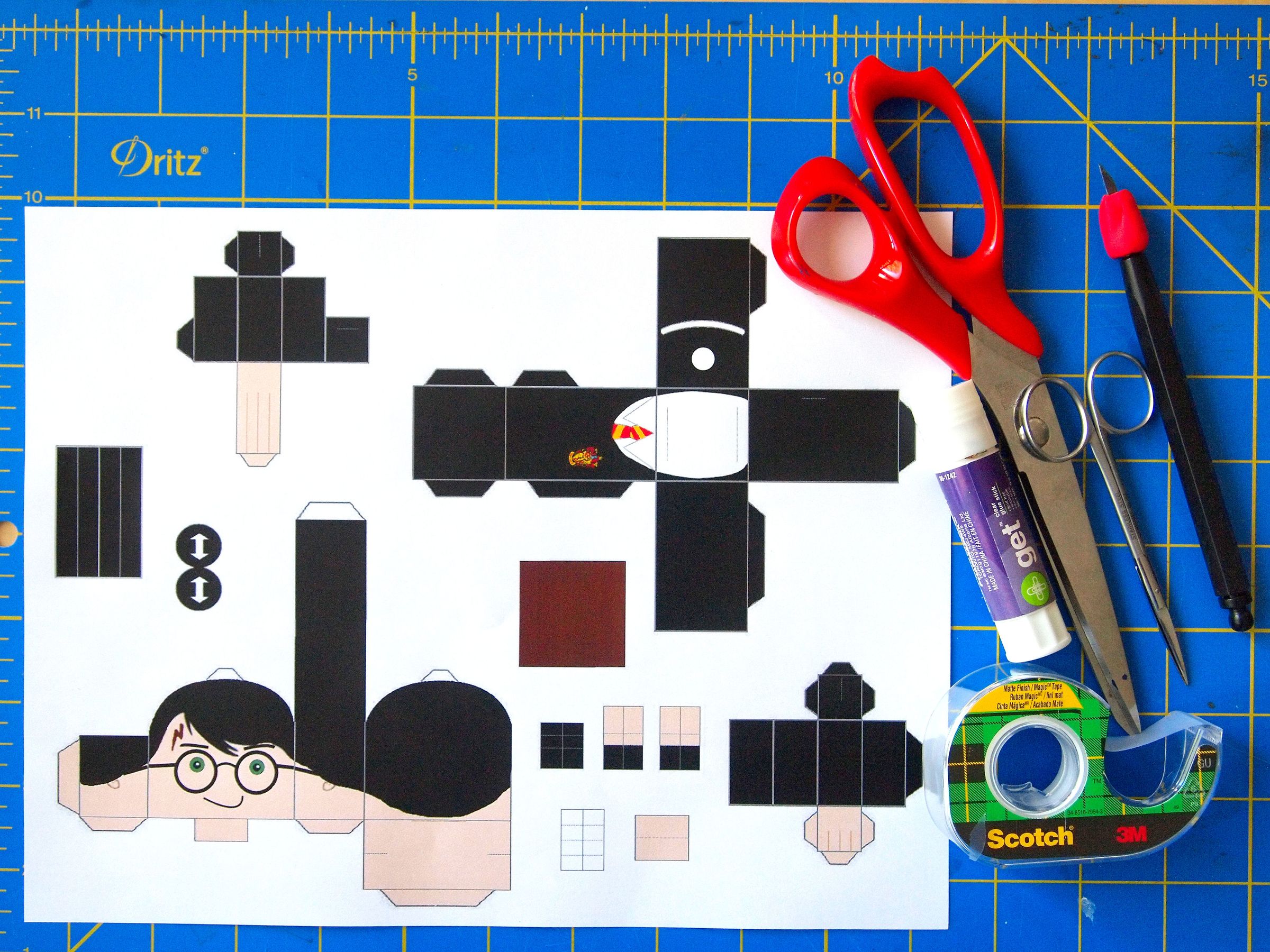 Harry Potter Papercraft Templates Harry, Ron, Hermione Et Le Vif D'Or