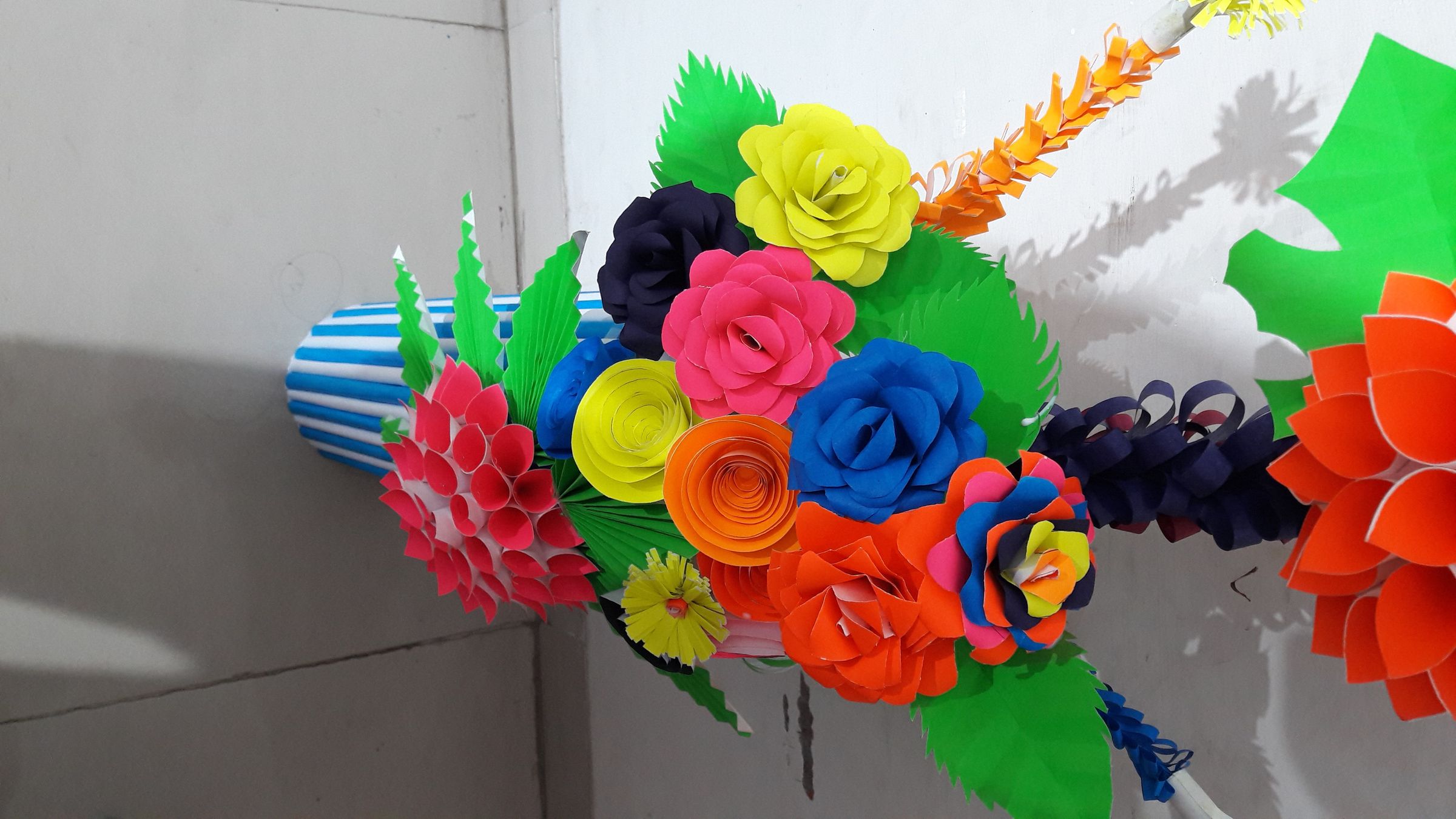 Paper Flower Vase : 6 Steps (with Pictures) - Instructables