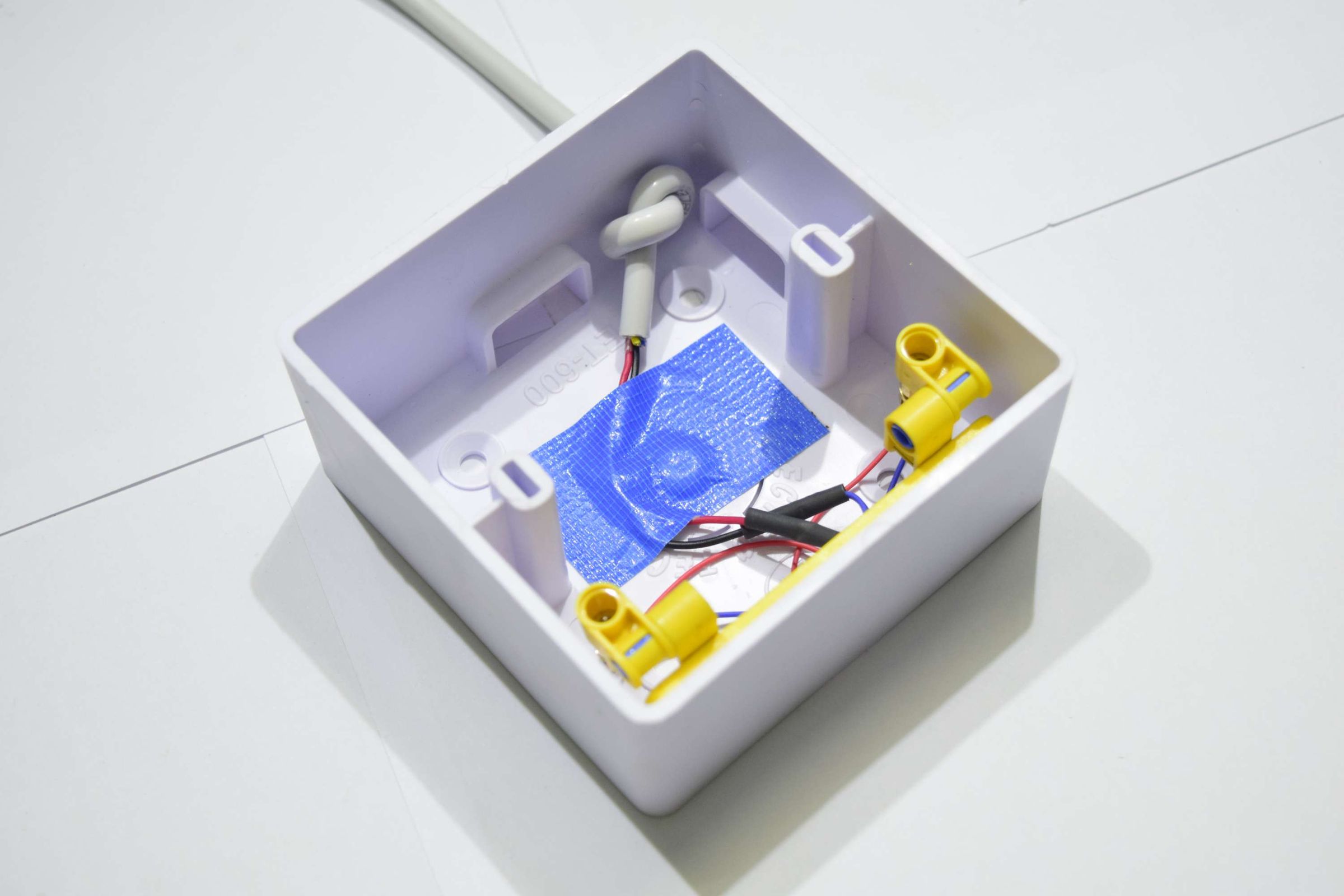 Automatic Light Controller : 9 Steps (with Pictures) - Instructables