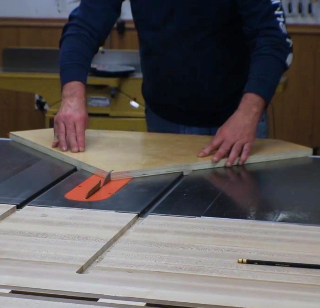 Miter Sled : 14 Steps (with Pictures) - Instructables