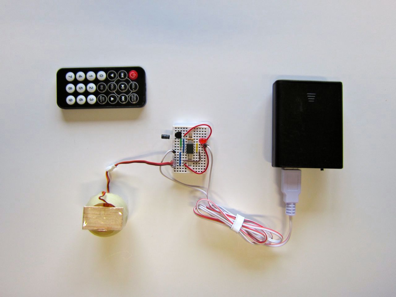 ATtiny & IR Remote Control Wiebelbot : 6 Steps (with Pictures ...