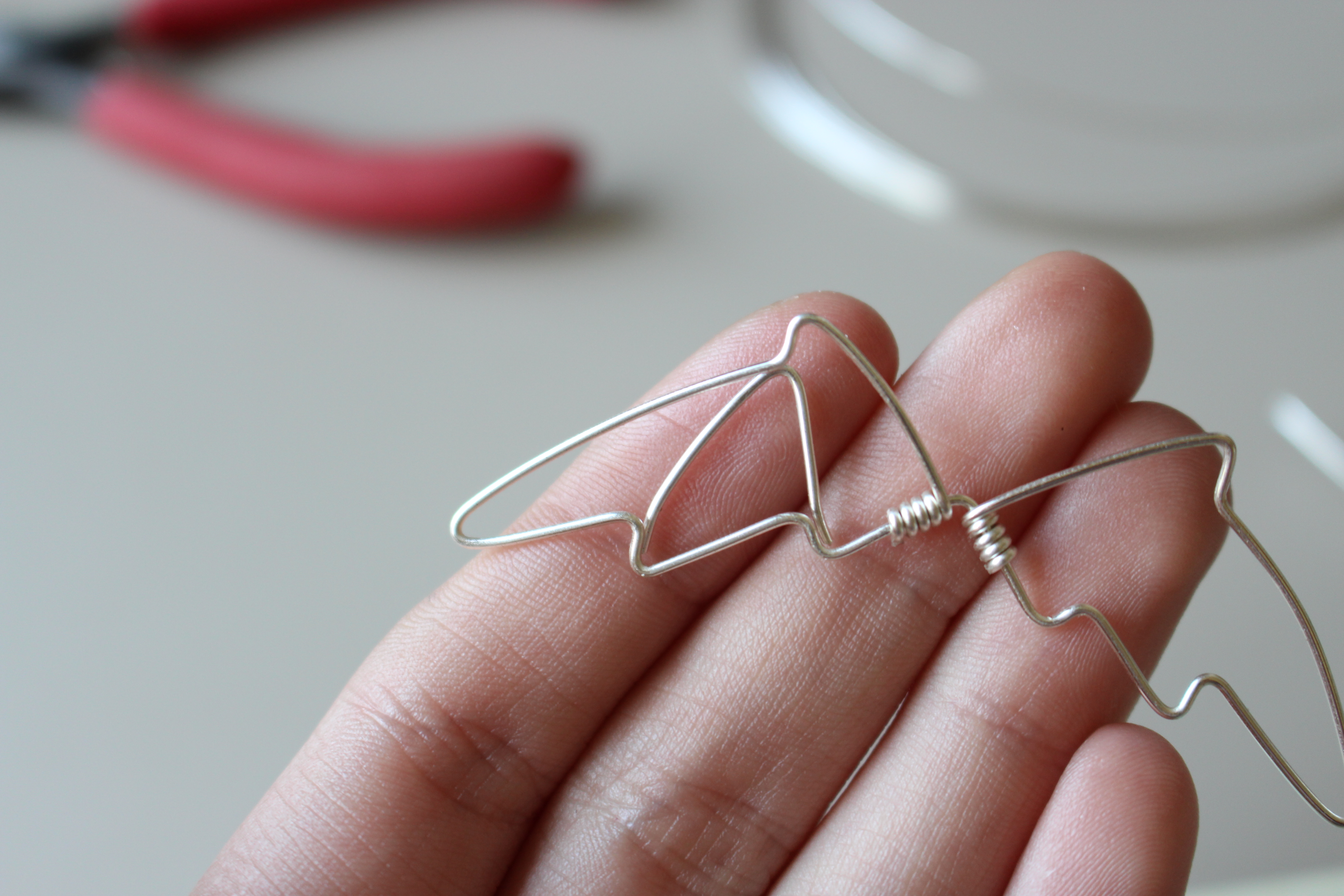 Wirework Wings Pendant : 13 Steps (with Pictures) - Instructables