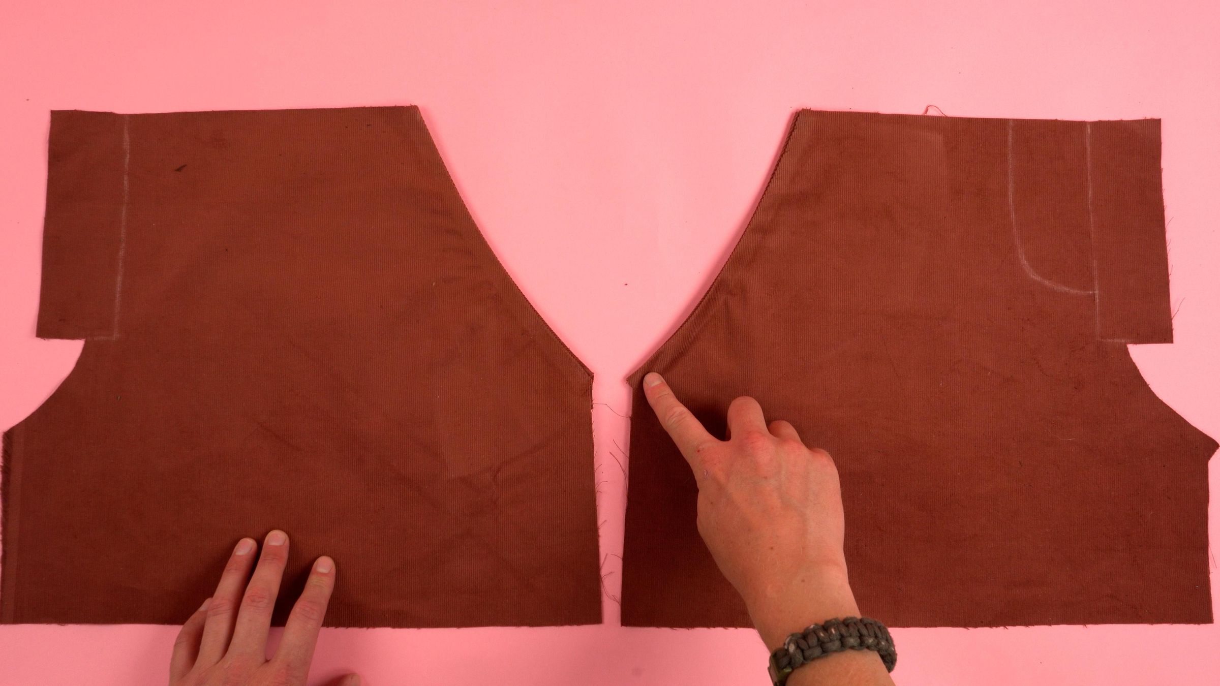 DIY Women's Overall Shorts : 55 Steps (with Pictures) - Instructables