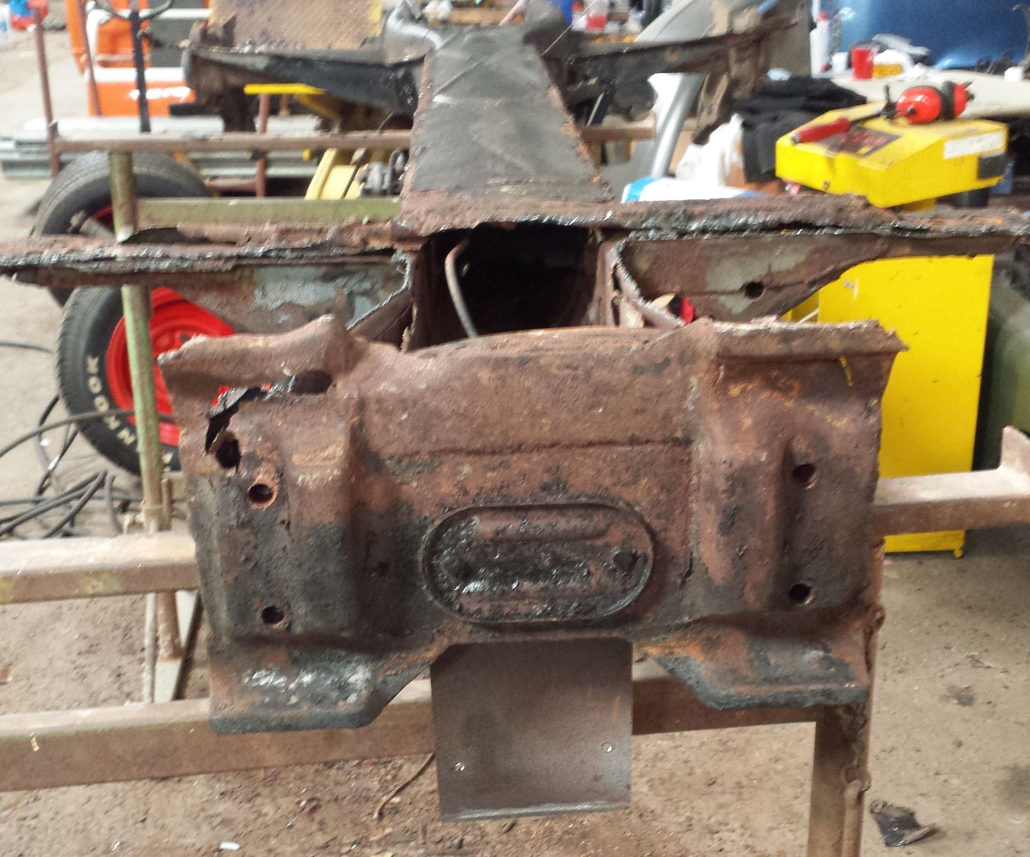 Chassis Restoration on a Volkswagen Beetle Volksrod : 12 Steps (with ...