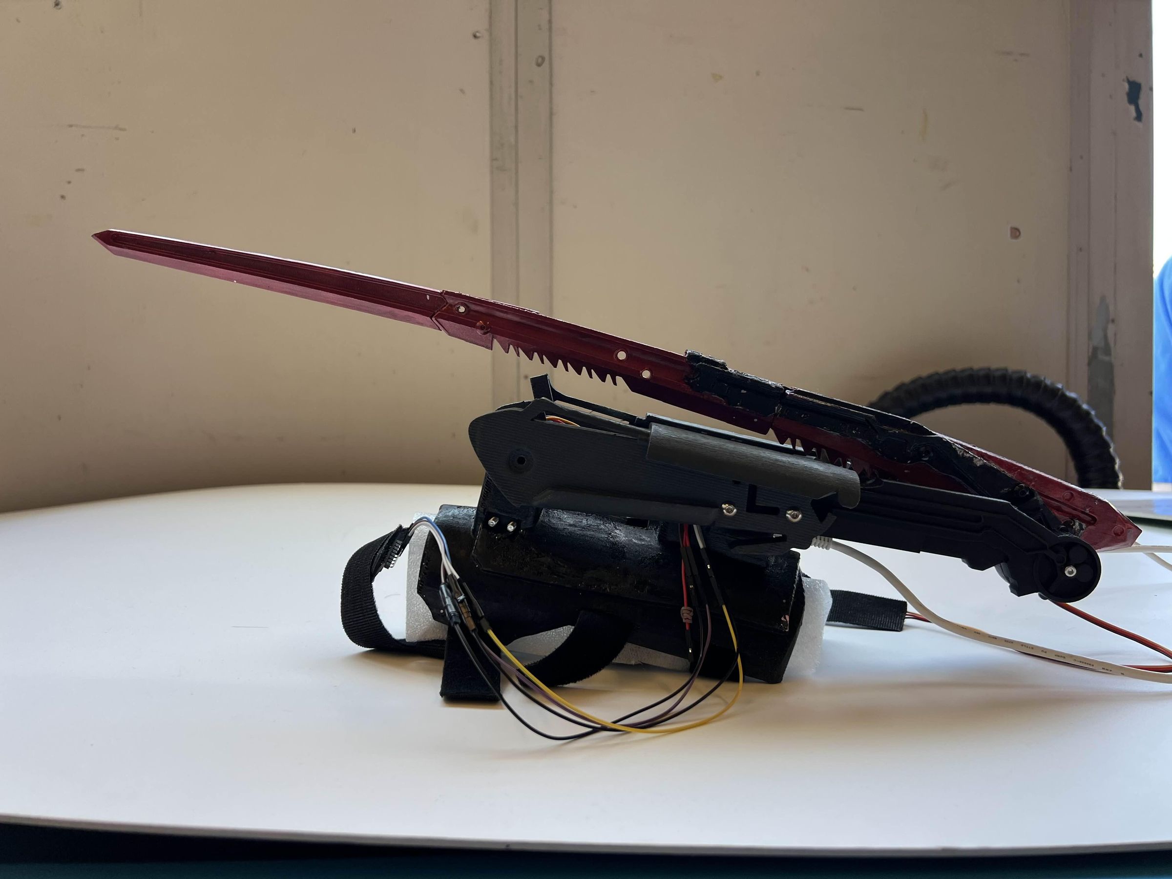 Mantis Blades : 5 Steps - Instructables