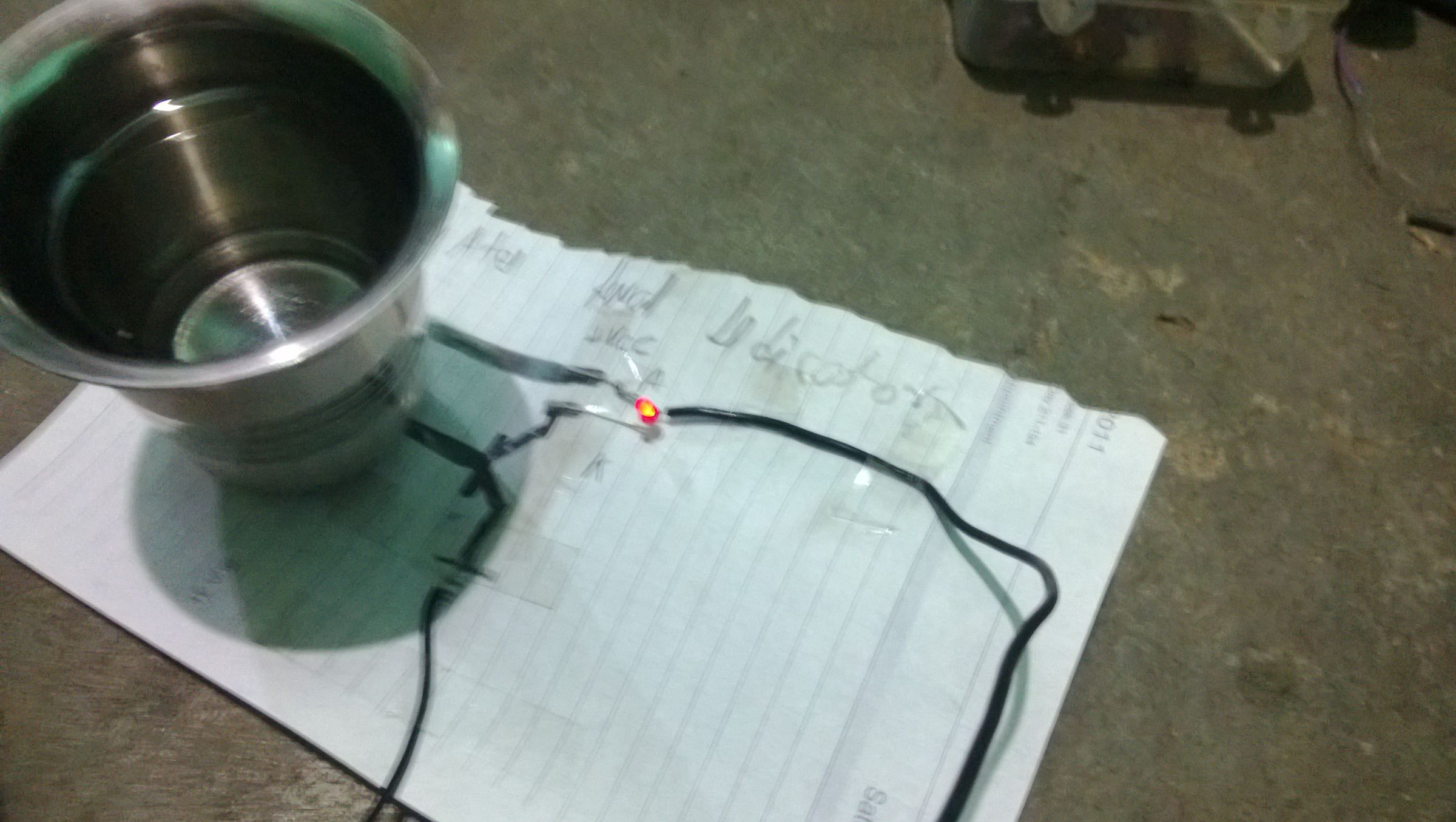 Paper Water Level Indicator Circuit With Paper Transistor : 7 Steps ...