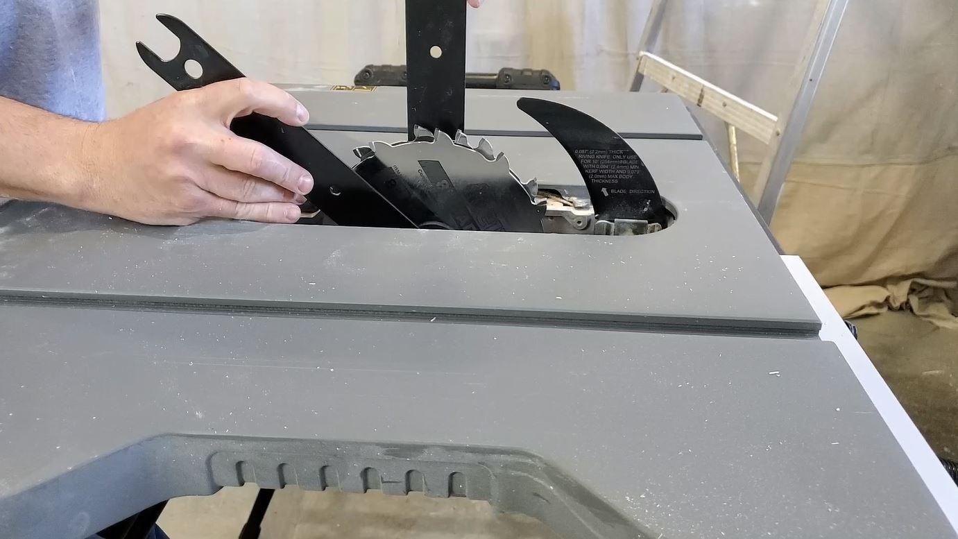 How to Make a Wooden Box Joint Box : 7 Steps (with Pictures ...