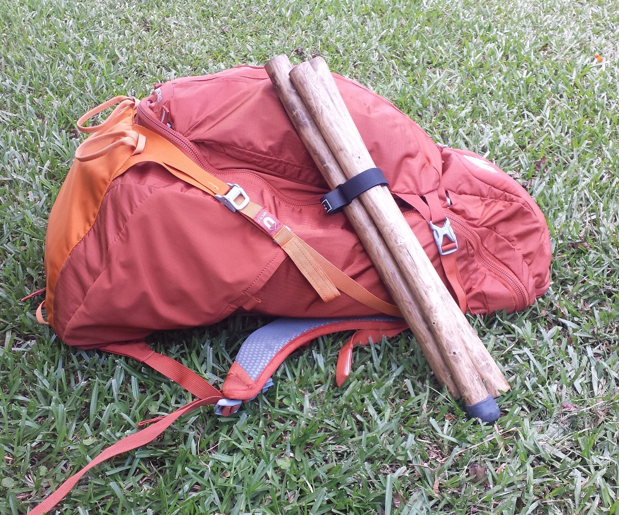 Compact Walking Stick : 4 Steps (with Pictures) - Instructables