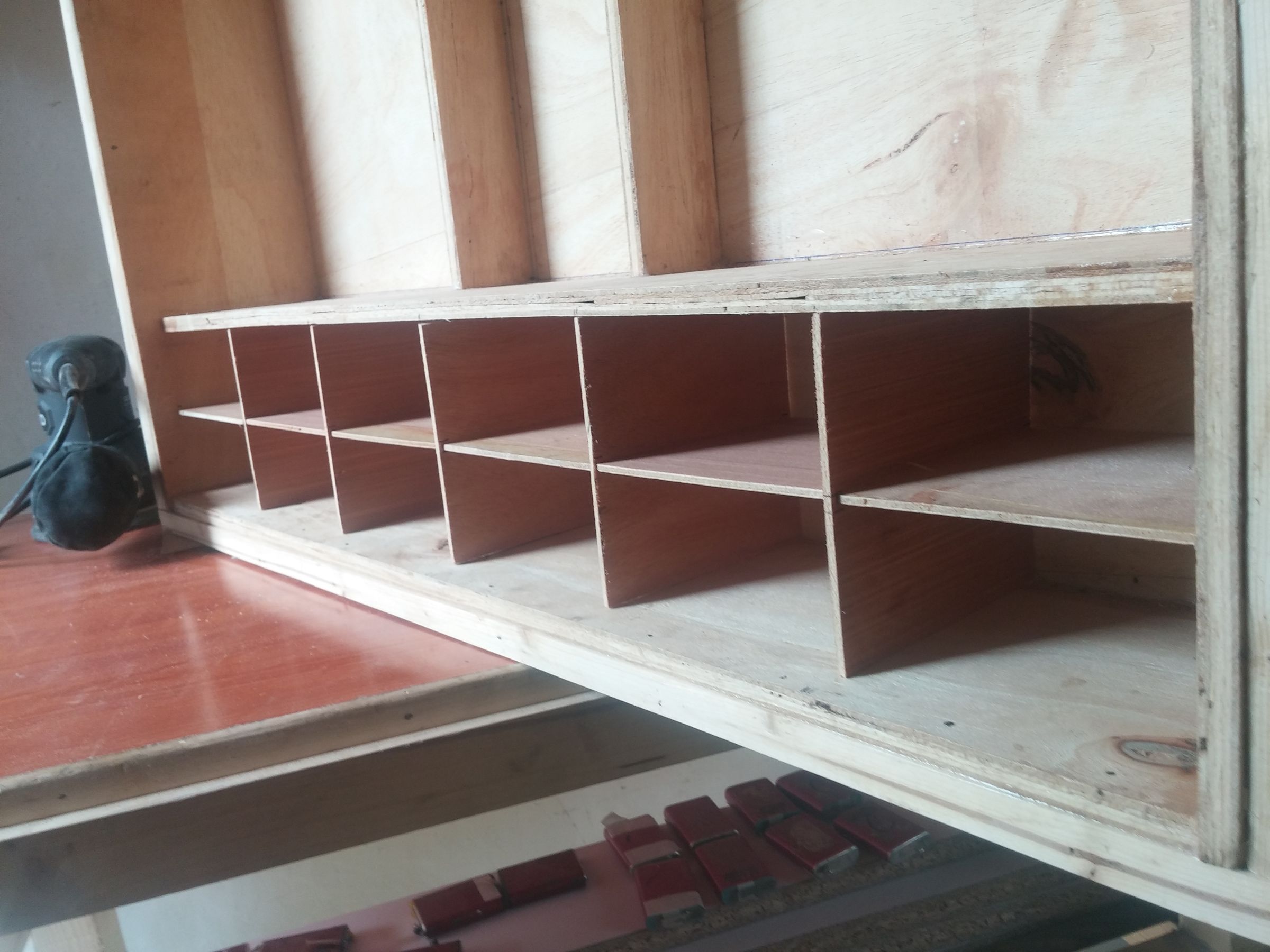 DIY PORTABLE WORK STATION : 13 Steps (with Pictures) - Instructables