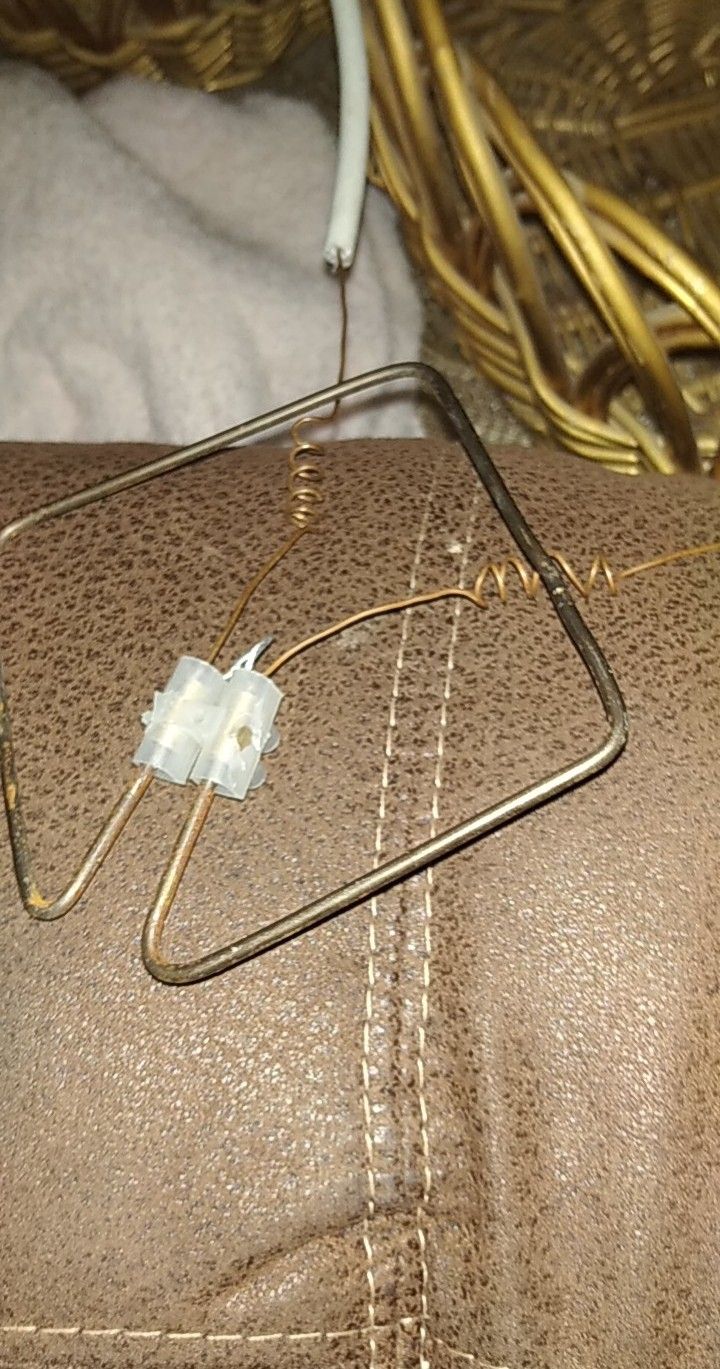 DIY 2G/3G/4G Wireless Cell Phone Signal Booster : 5 Steps (with ...