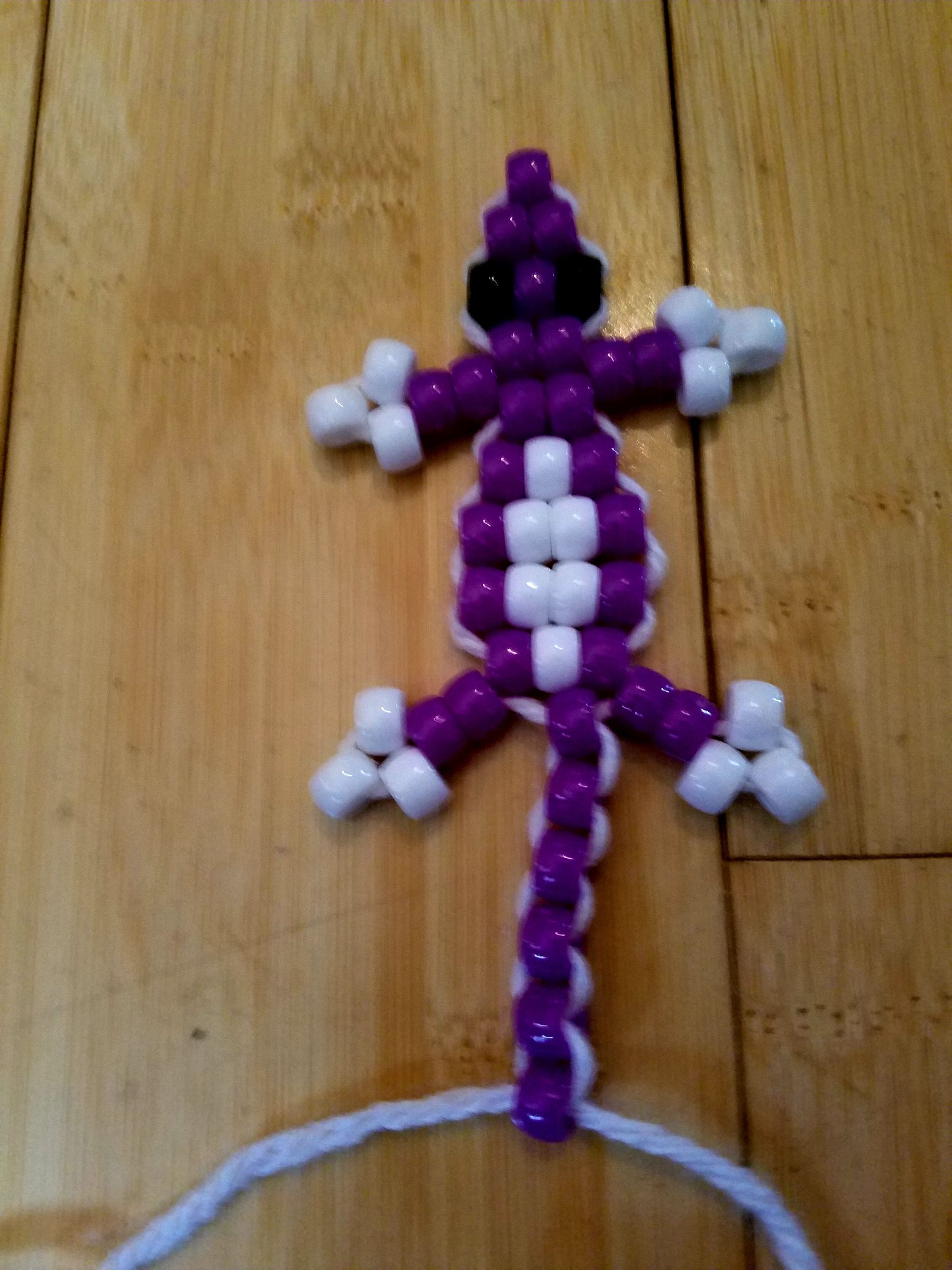 Lizard Keychain : 8 Steps - Instructables