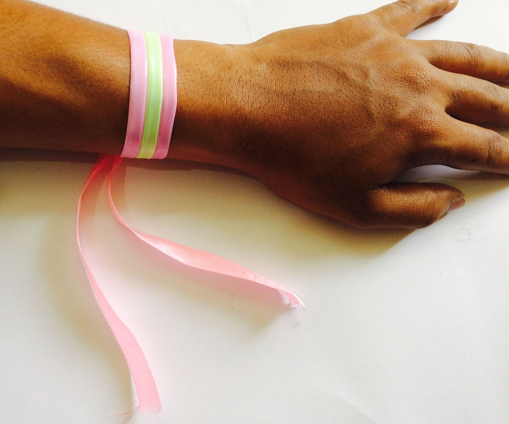 Fancy Hand Band : 5 Steps - Instructables