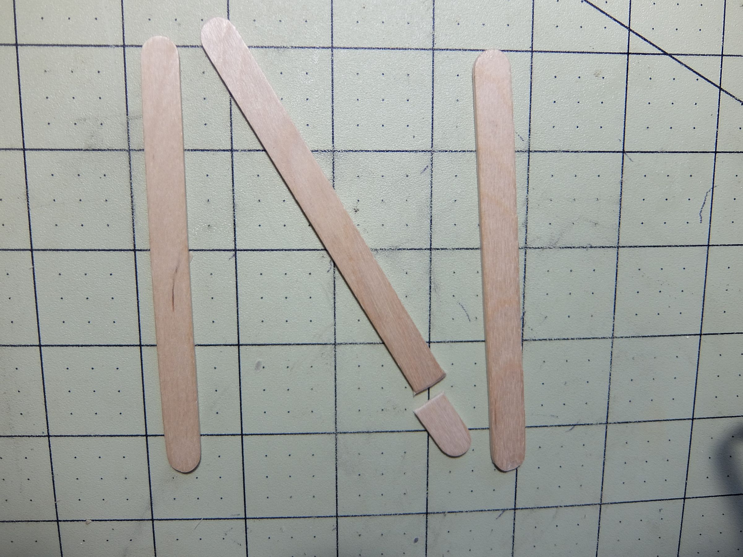 Make Popsicle Sticks Letters a to Z : 26 Steps - Instructables