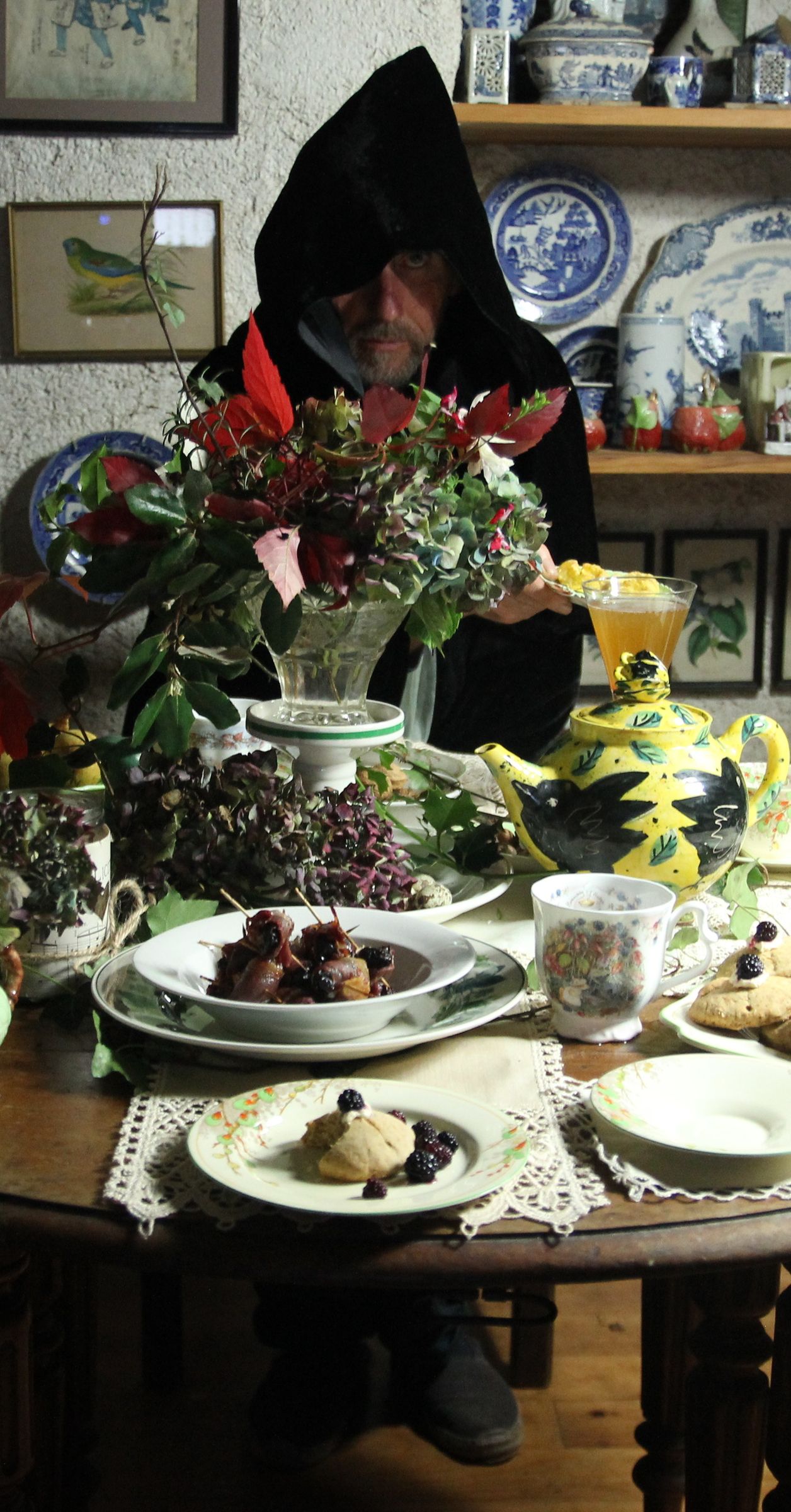 A Witch's Afternoon Tea - Celtic Style Halloween : 7 Steps - Instructables