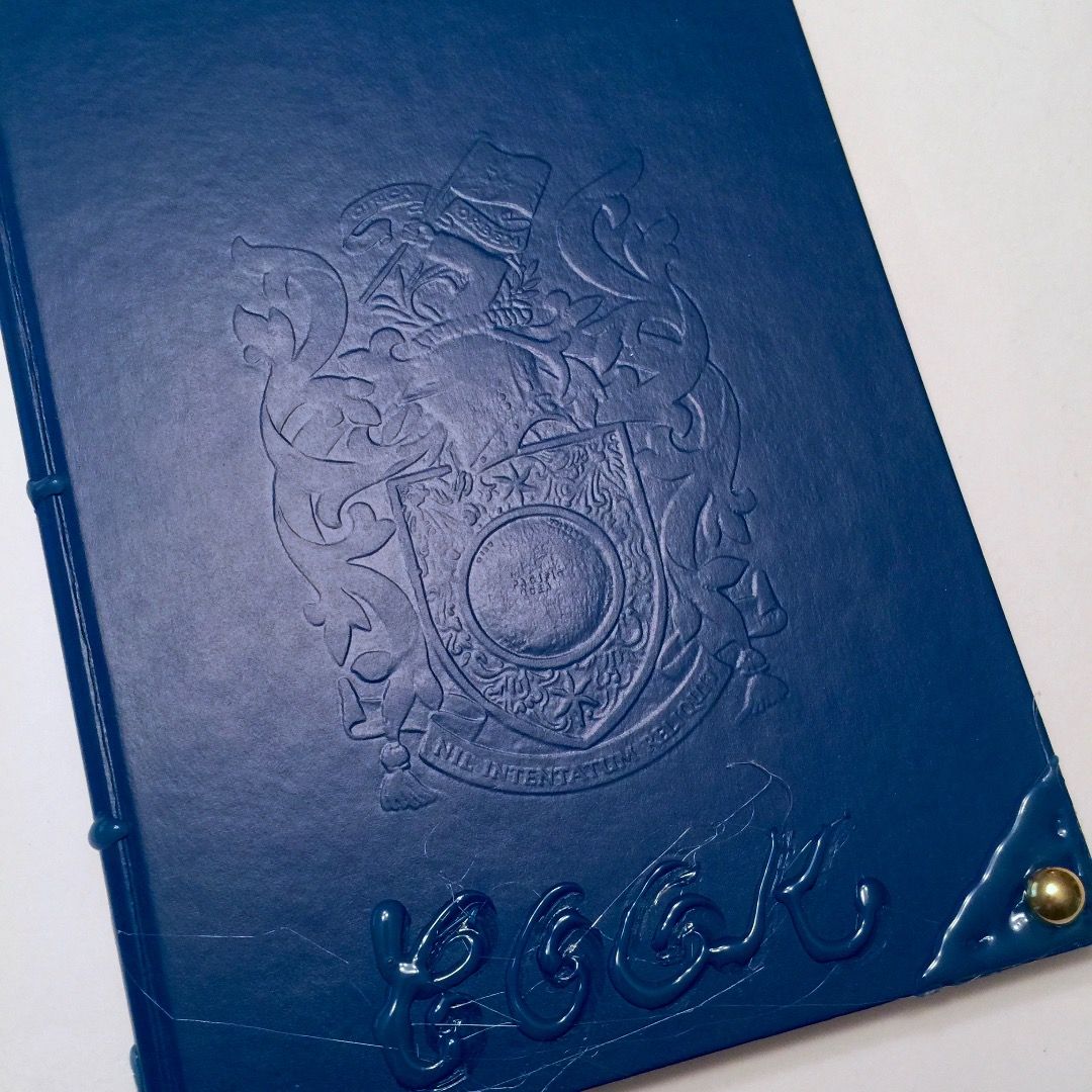 Harry Potter Wand & Spell Books : 5 Steps (with Pictures) - Instructables