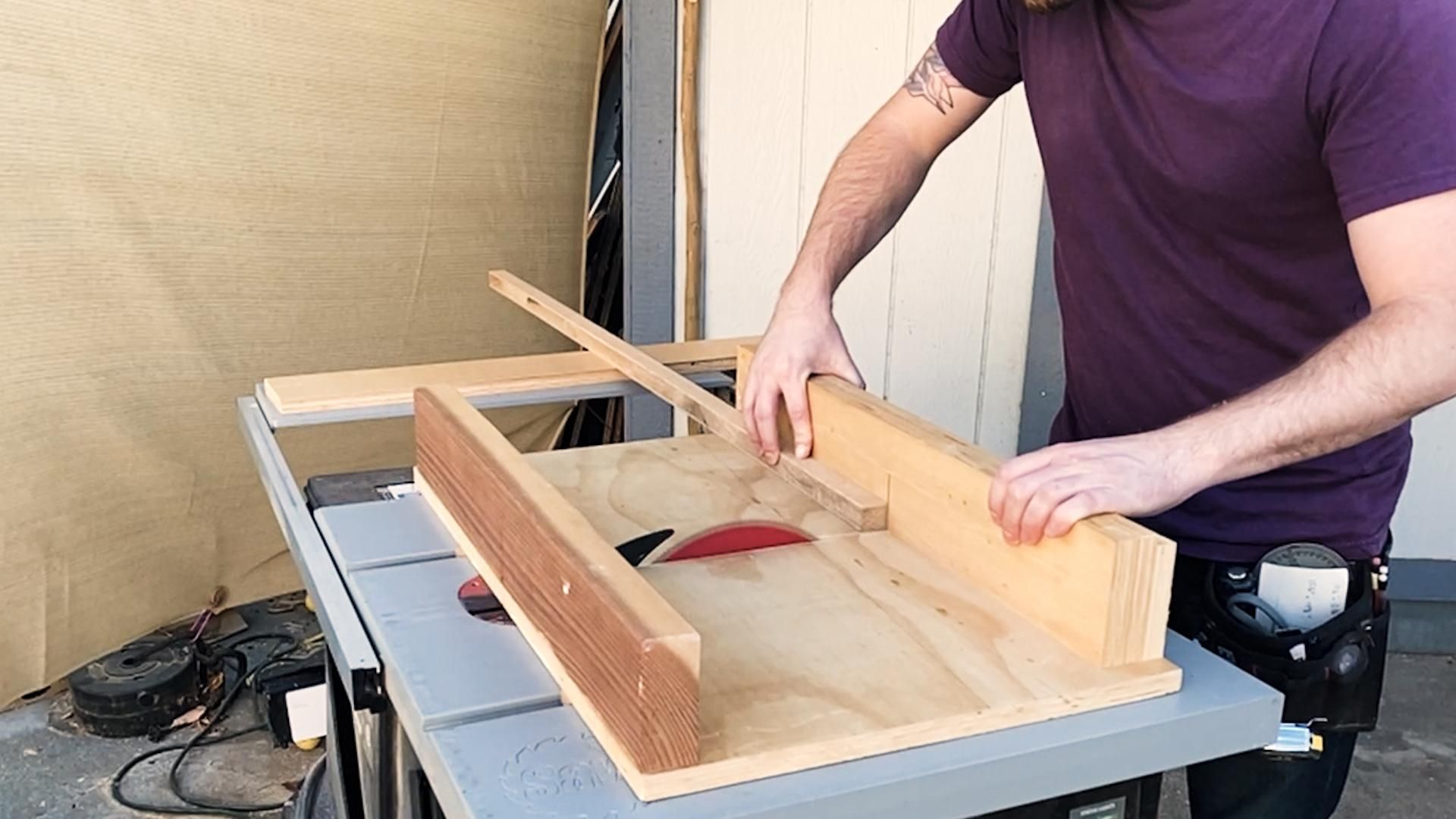 DIY Frame to Stretch Canvas : 16 Steps (with Pictures) - Instructables