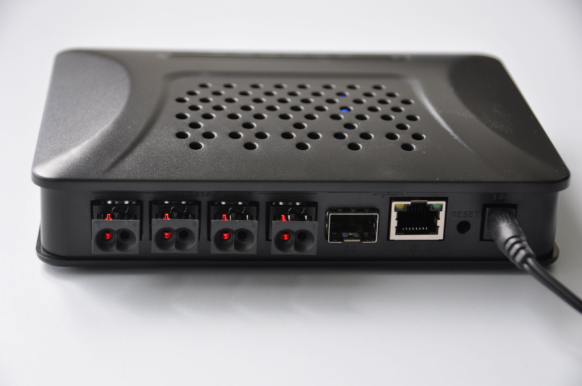 Building POF Home User Network : 10 Steps (with Pictures) - Instructables