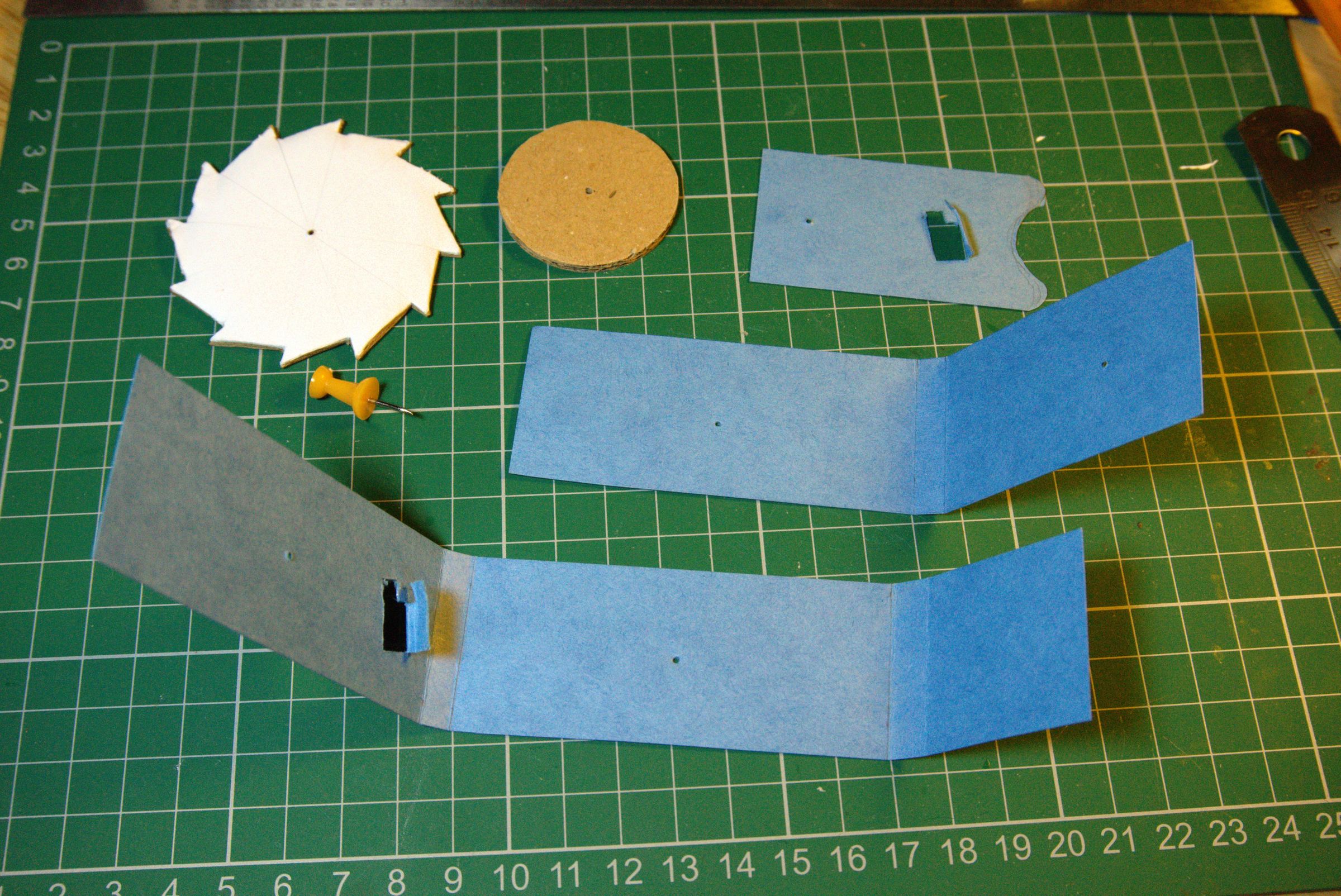 Cardboard Ratchet Mechanism : 9 Steps (with Pictures) - Instructables