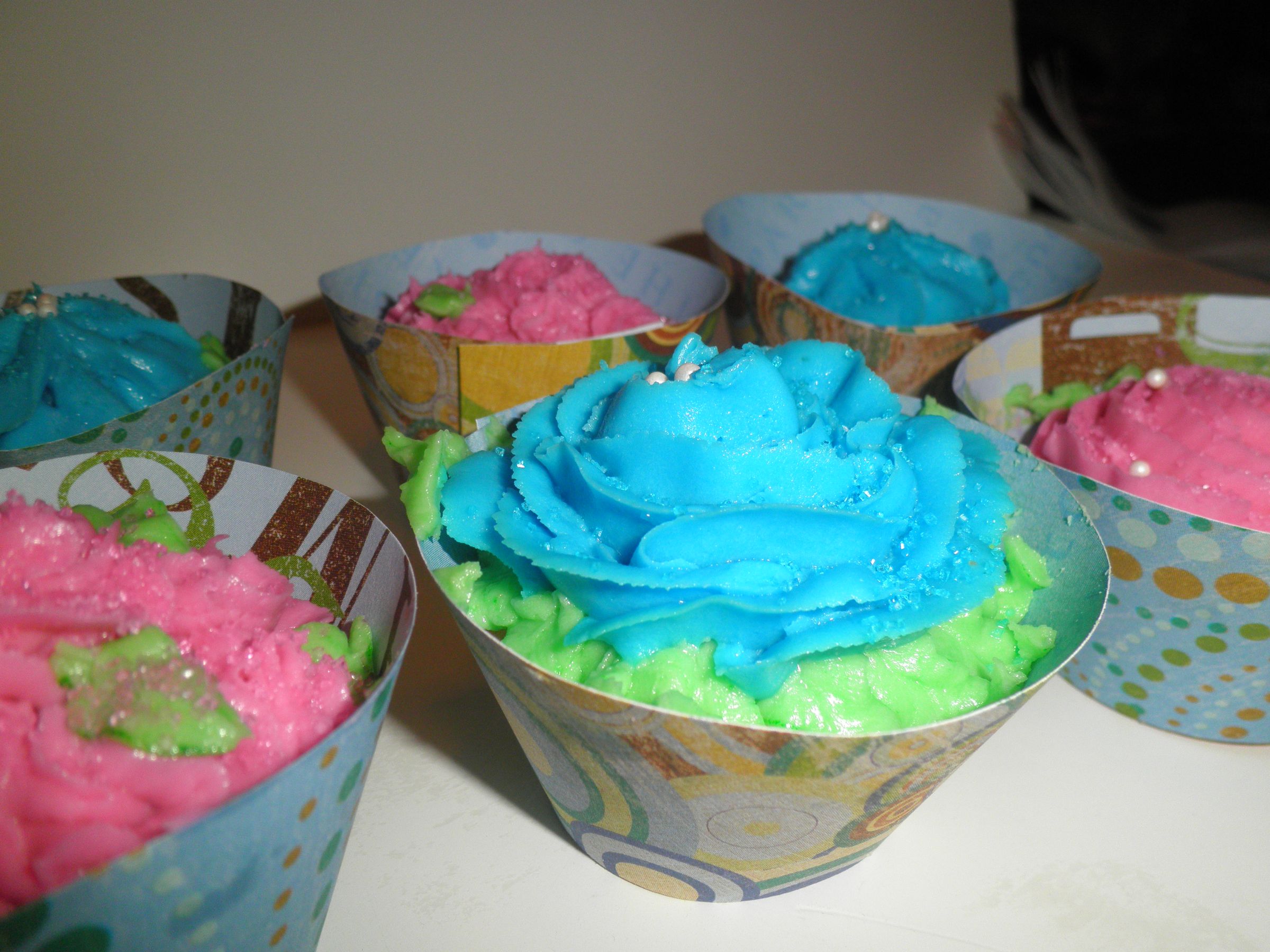Fancy Flower Cupcakes : 6 Steps (with Pictures) - Instructables