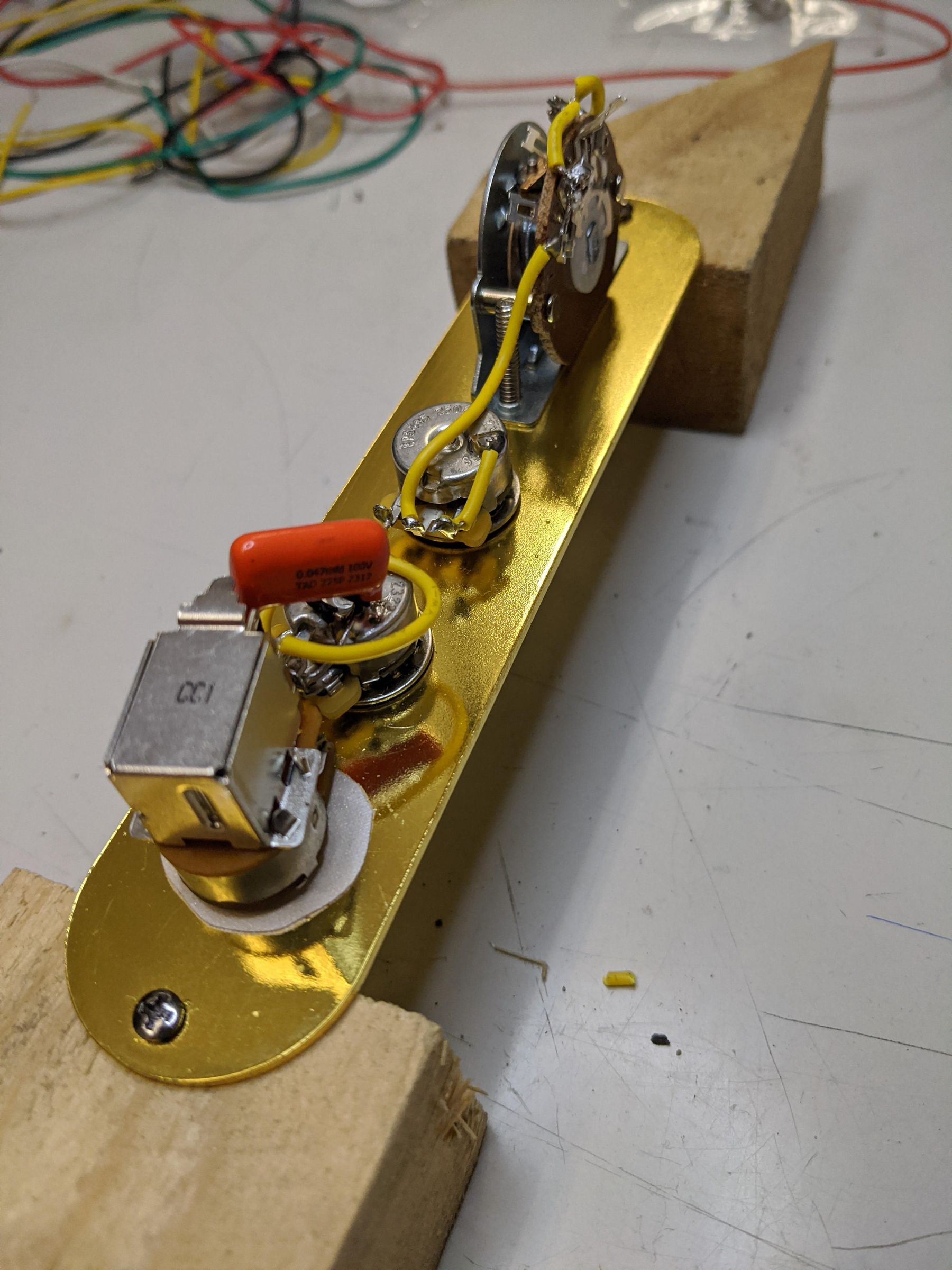 Building a Replica of a Famous Artists Signature Guitar - the "BMT" : 6 ...