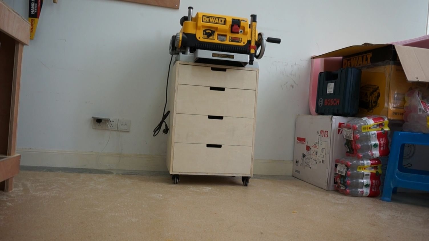Planer Stand Cabinet : 6 Steps (with Pictures) - Instructables