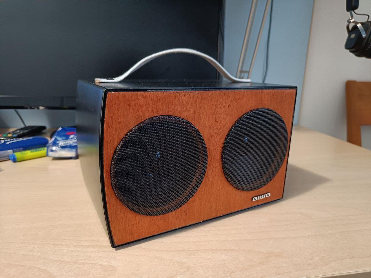Make YOUR Own Portable Bluetooth Speaker From Scratch : 9 Steps (with ...