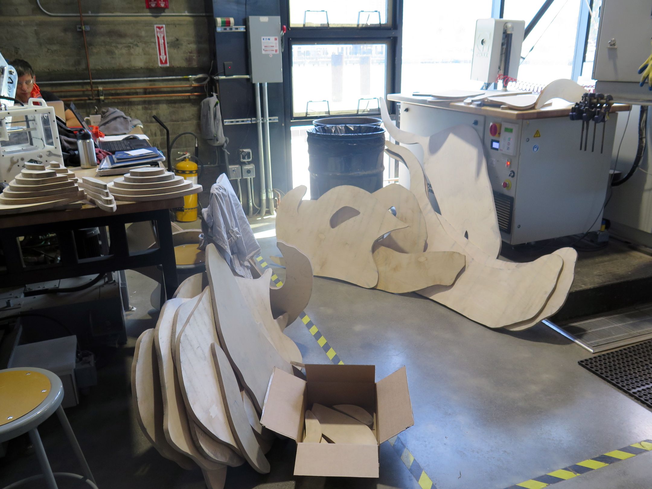 Strata Bench / Fabrication / Part 3 of 3 : 7 Steps (with Pictures ...