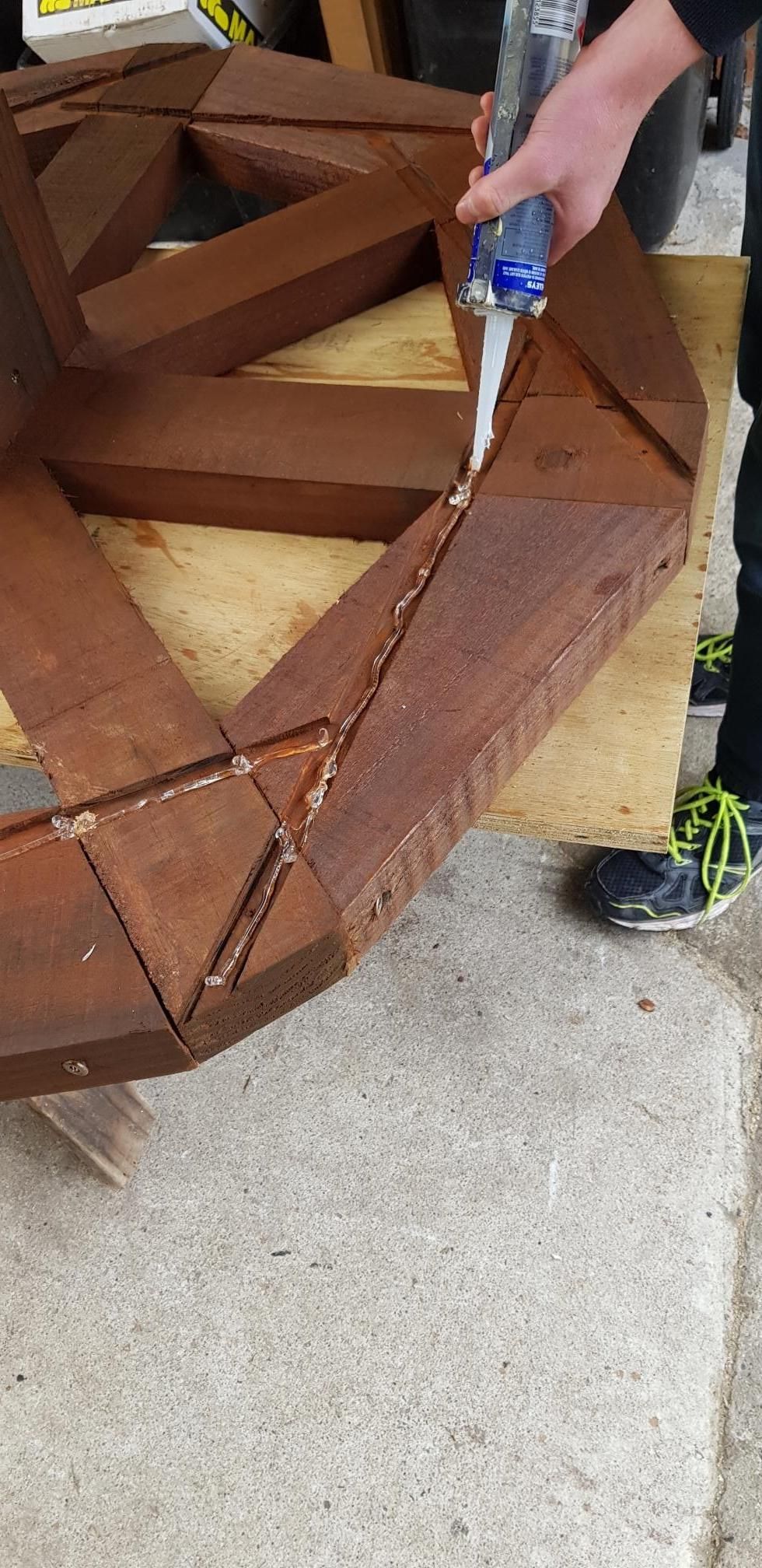 Water Wheel : 12 Steps (with Pictures) - Instructables