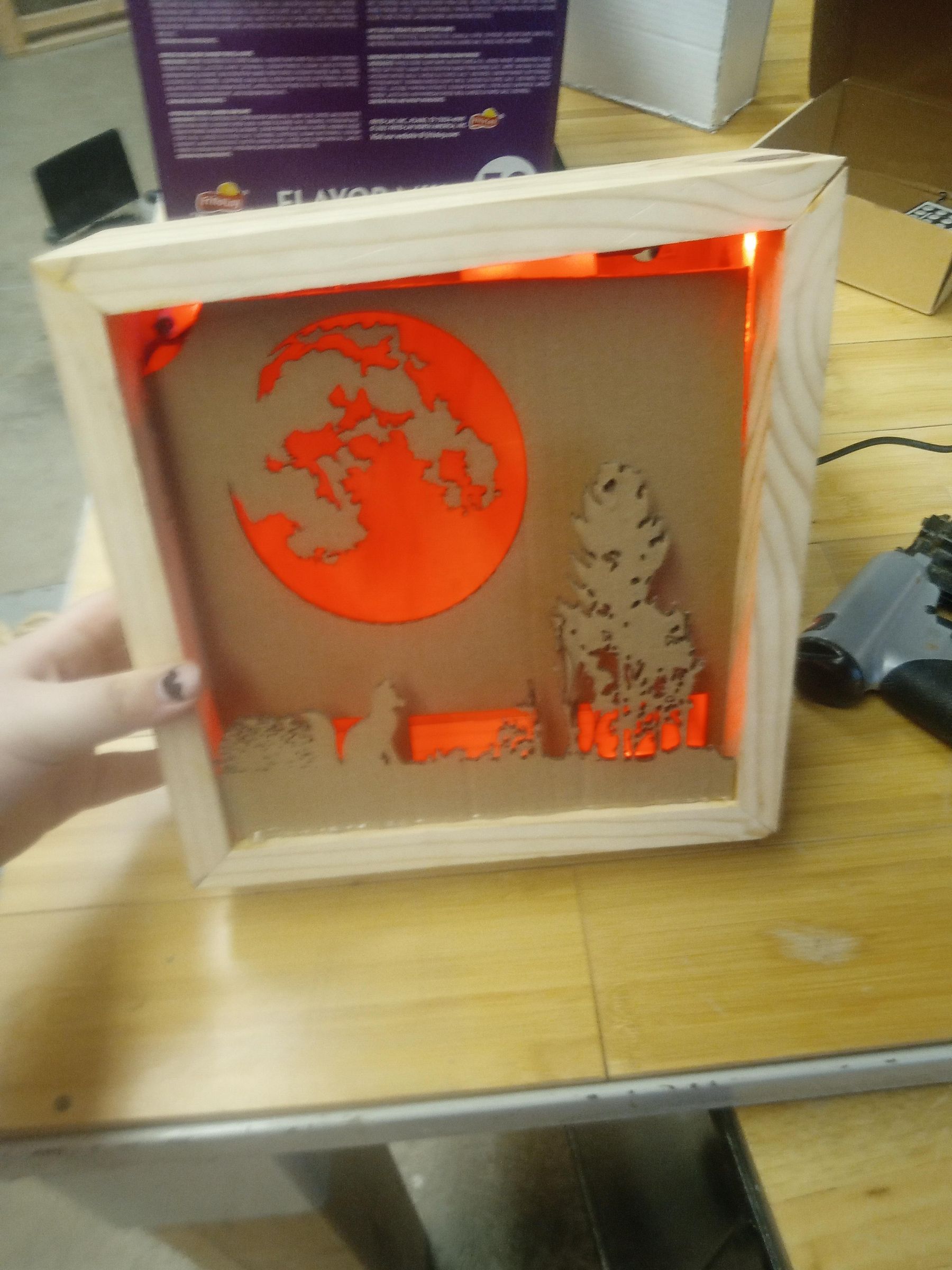 Shadow Box : 4 Steps - Instructables